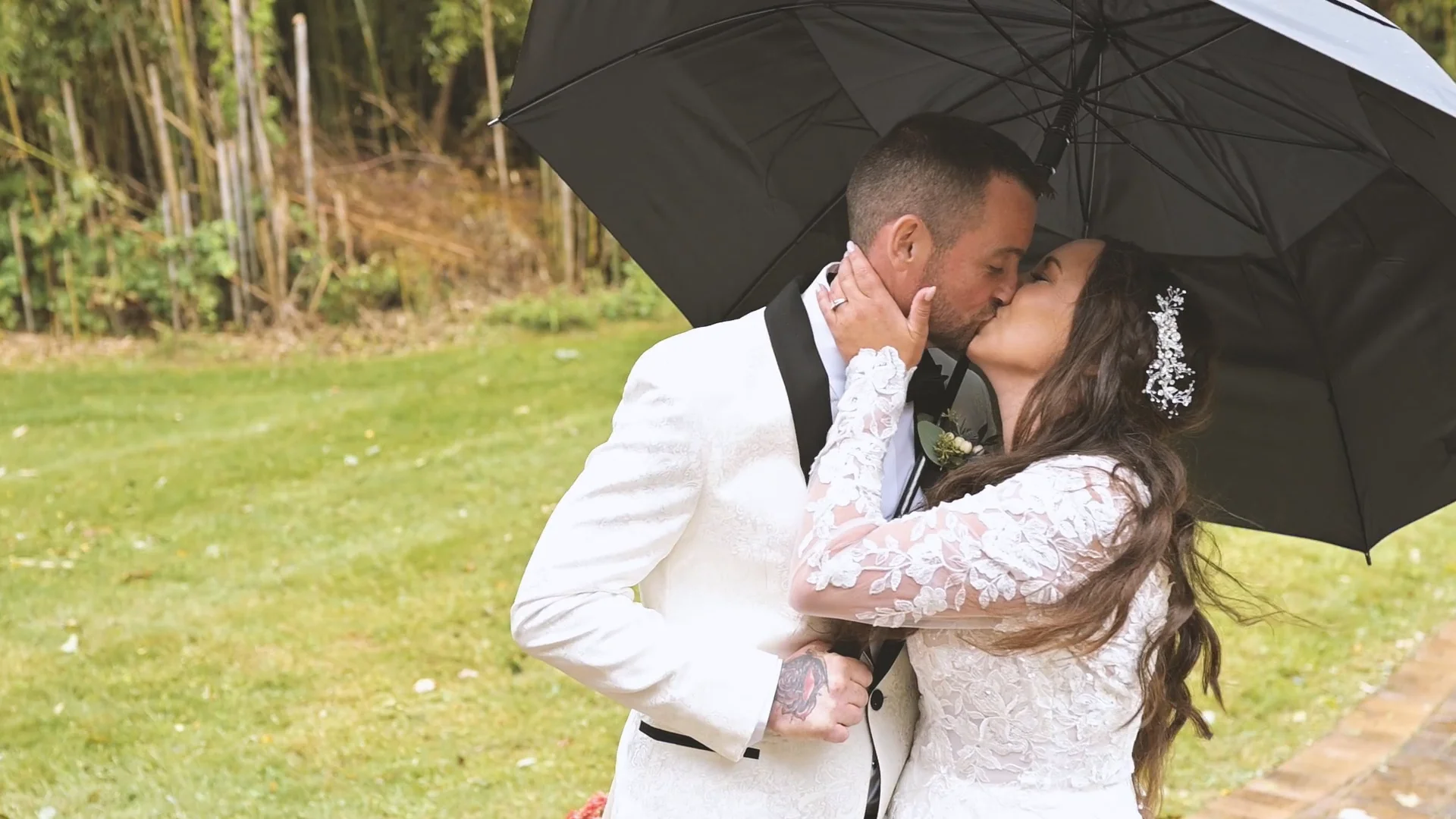 Gabriella and Stuart - Trailer on Vimeo