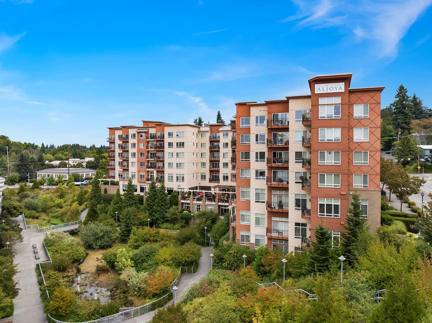 Aljoya Thornton Place (2 Bedrooms) - 450 NE 100th Street, Seattle, WA ...