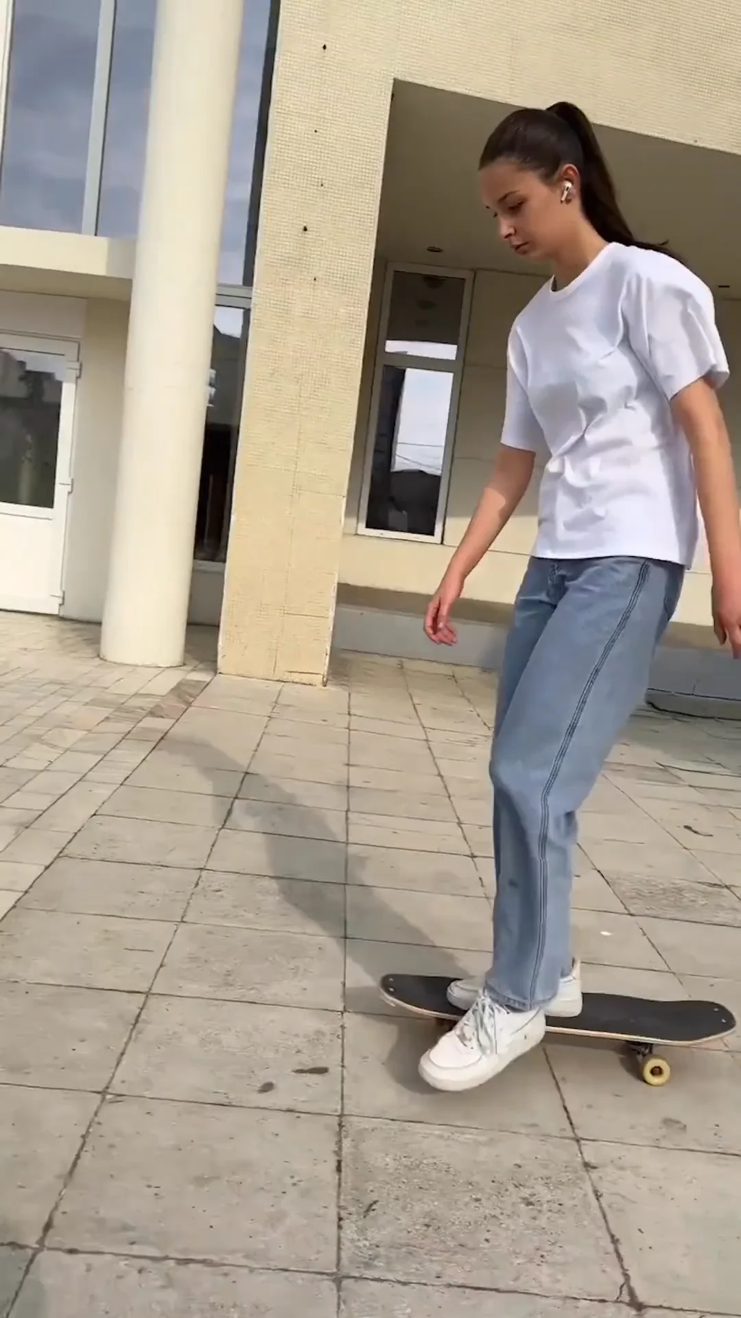 Video Skate_IA_Waves on Vimeo