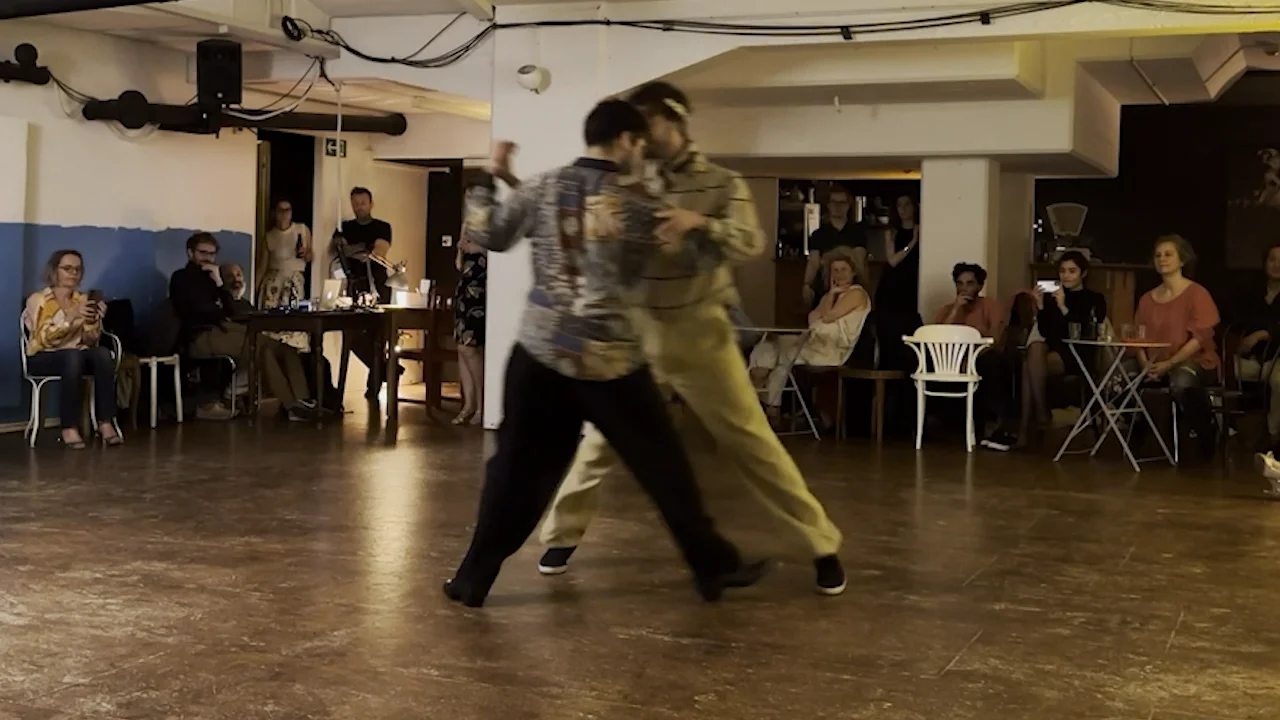 Tango Queer// Lucrecio Robledo & Vincent Hodin - TANGO AMARGO - Juan D ...