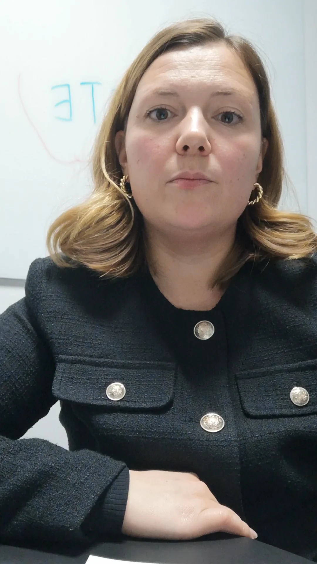 Olga Nese. Realiste. AI on Vimeo