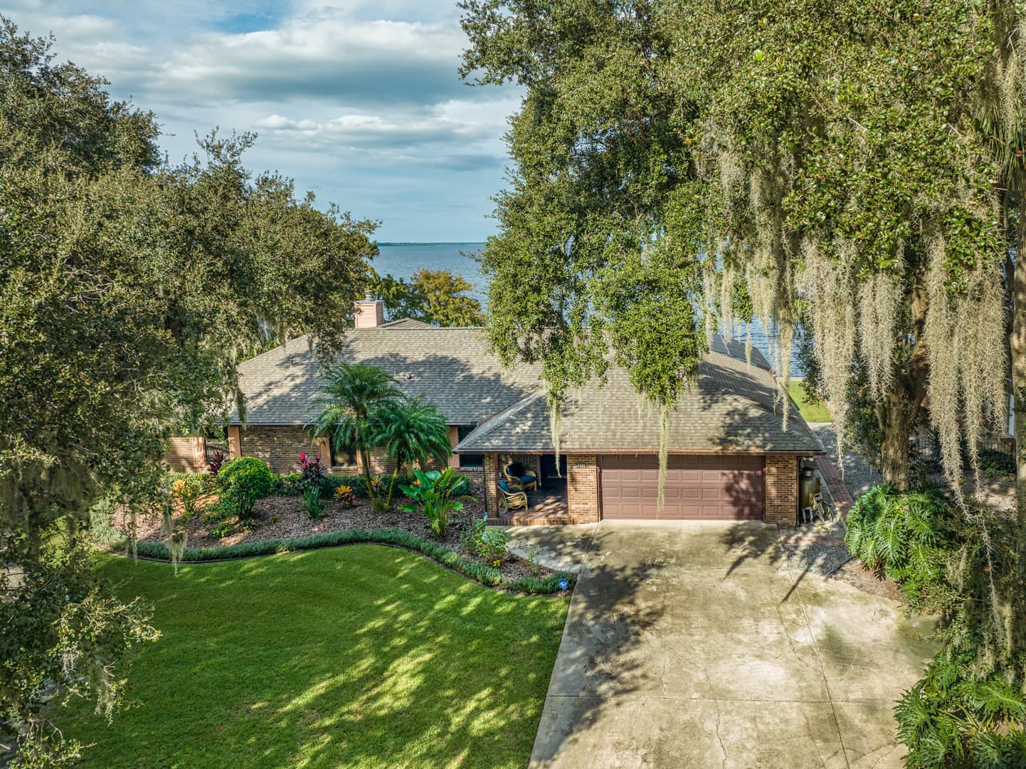 2404 Fort Lane Rd Geneva Fl 32732 on Vimeo