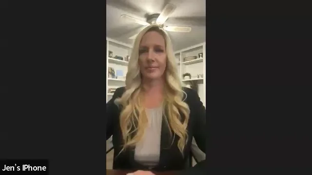 Woman of the Week LIVE (Ft. Jennifer Oates) on Vimeo