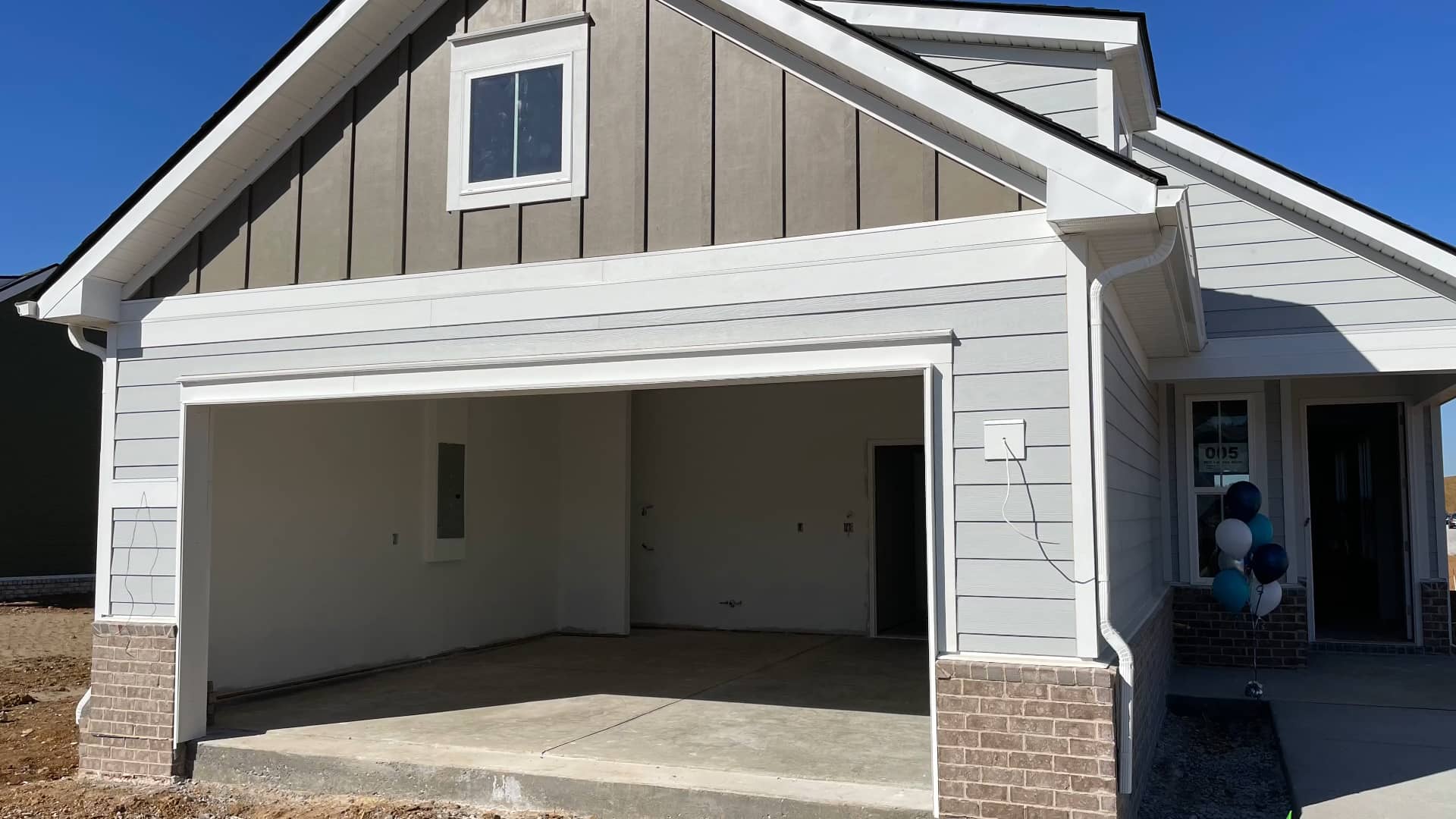 Del Webb Southern Harmony Compass model home under construction on Vimeo