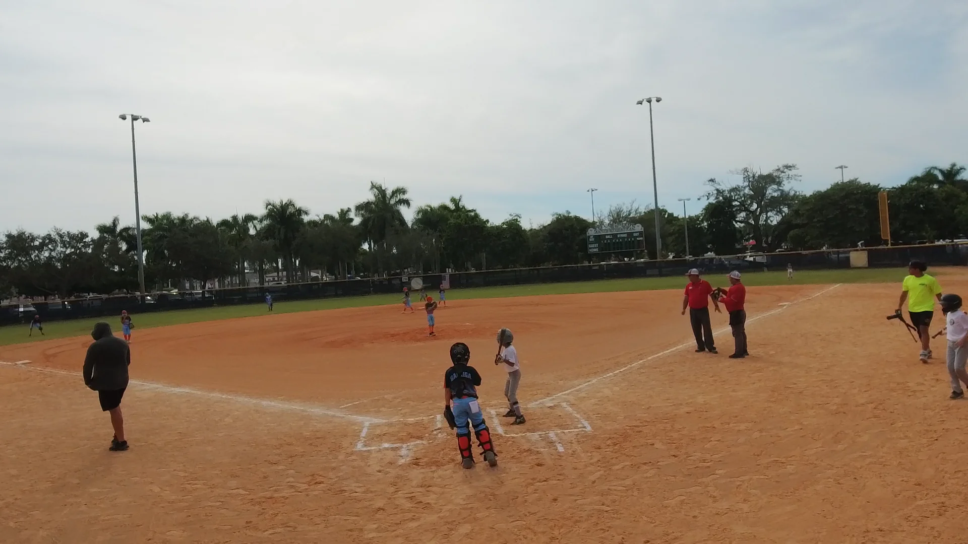 9U MOD KSA vs 9U MOD DD Athletics White on Vimeo