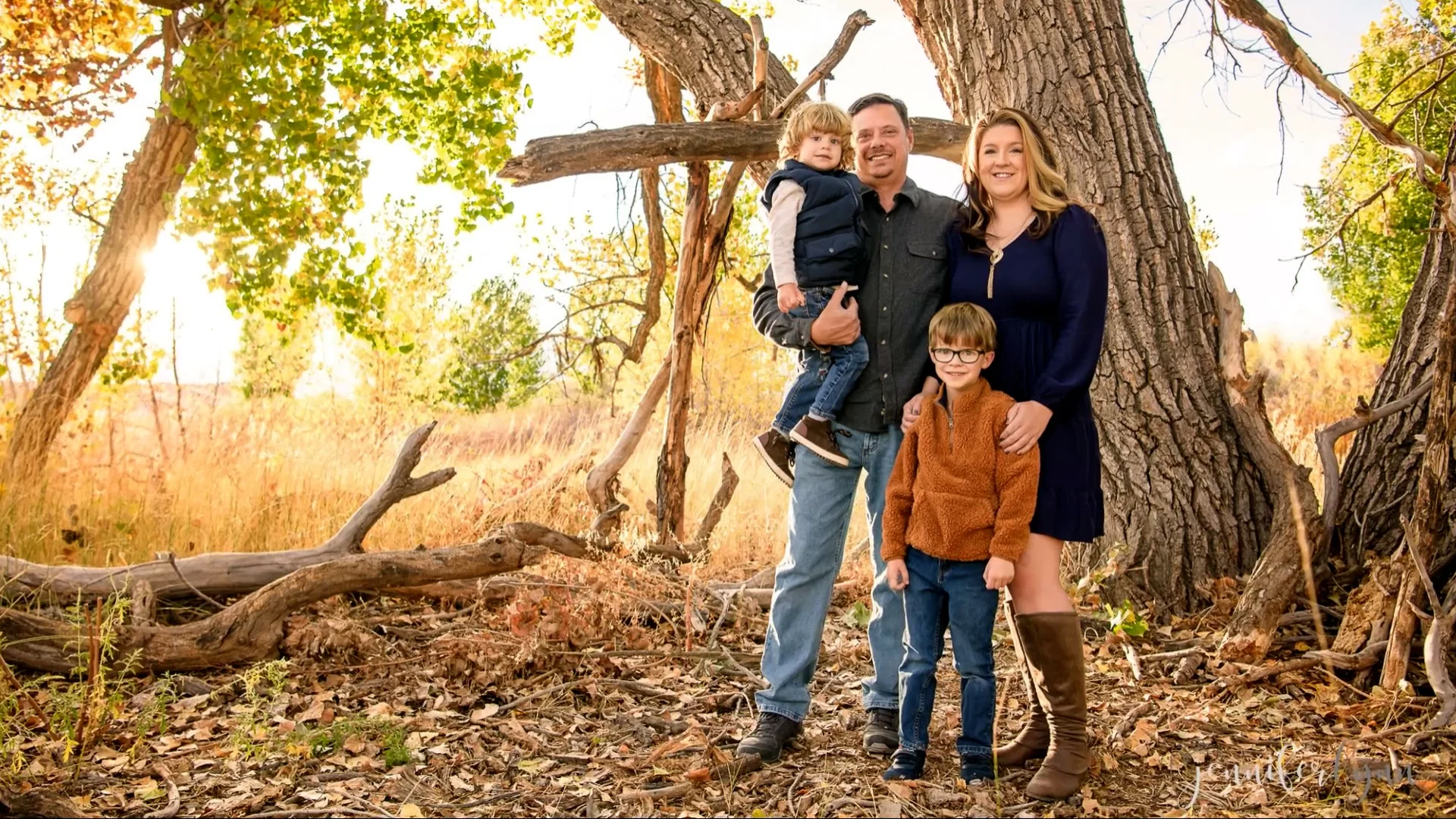 Mayne Family Sneak Peek on Vimeo