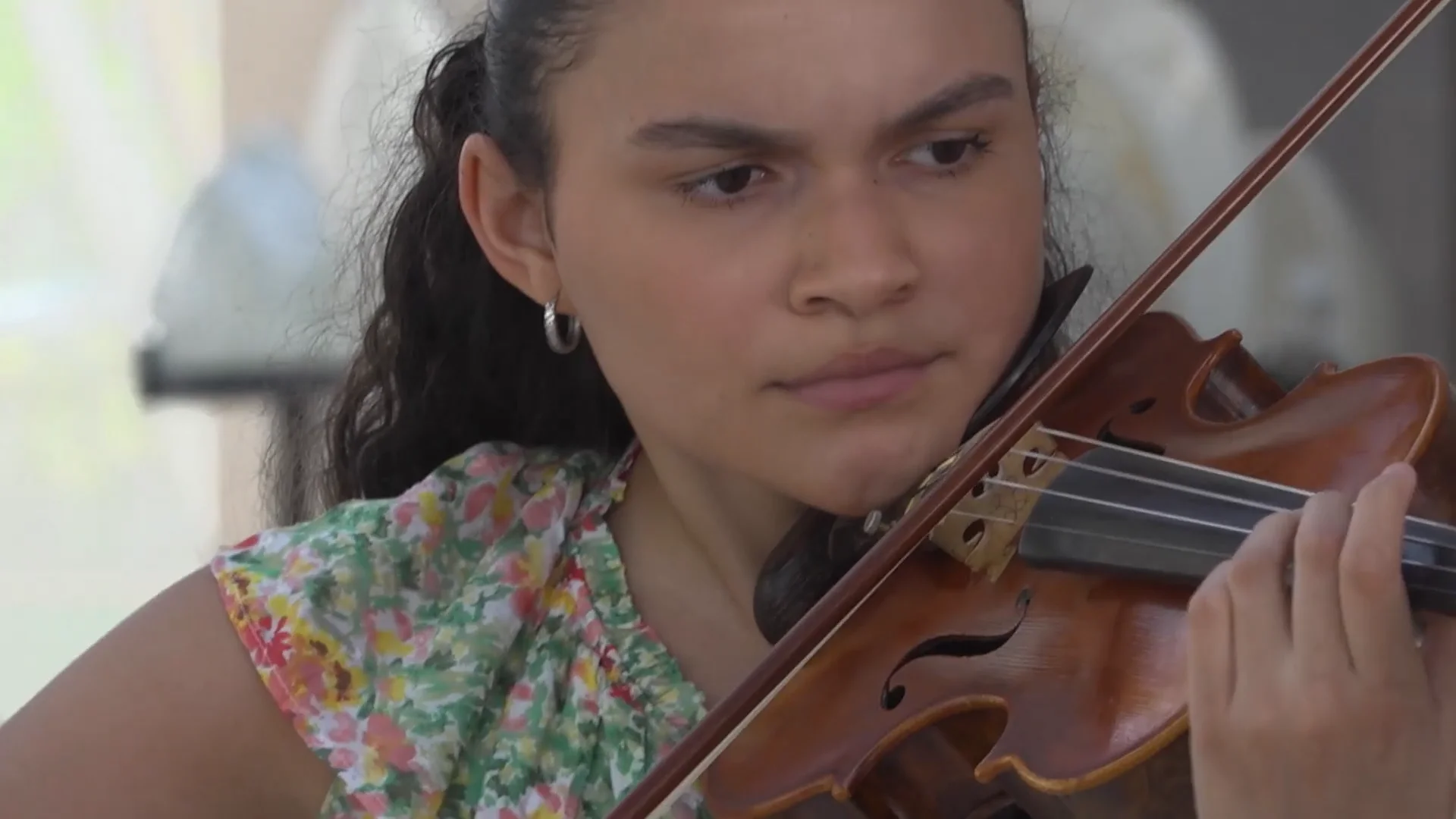 Gloria Fortner Young Strings Interview on Vimeo
