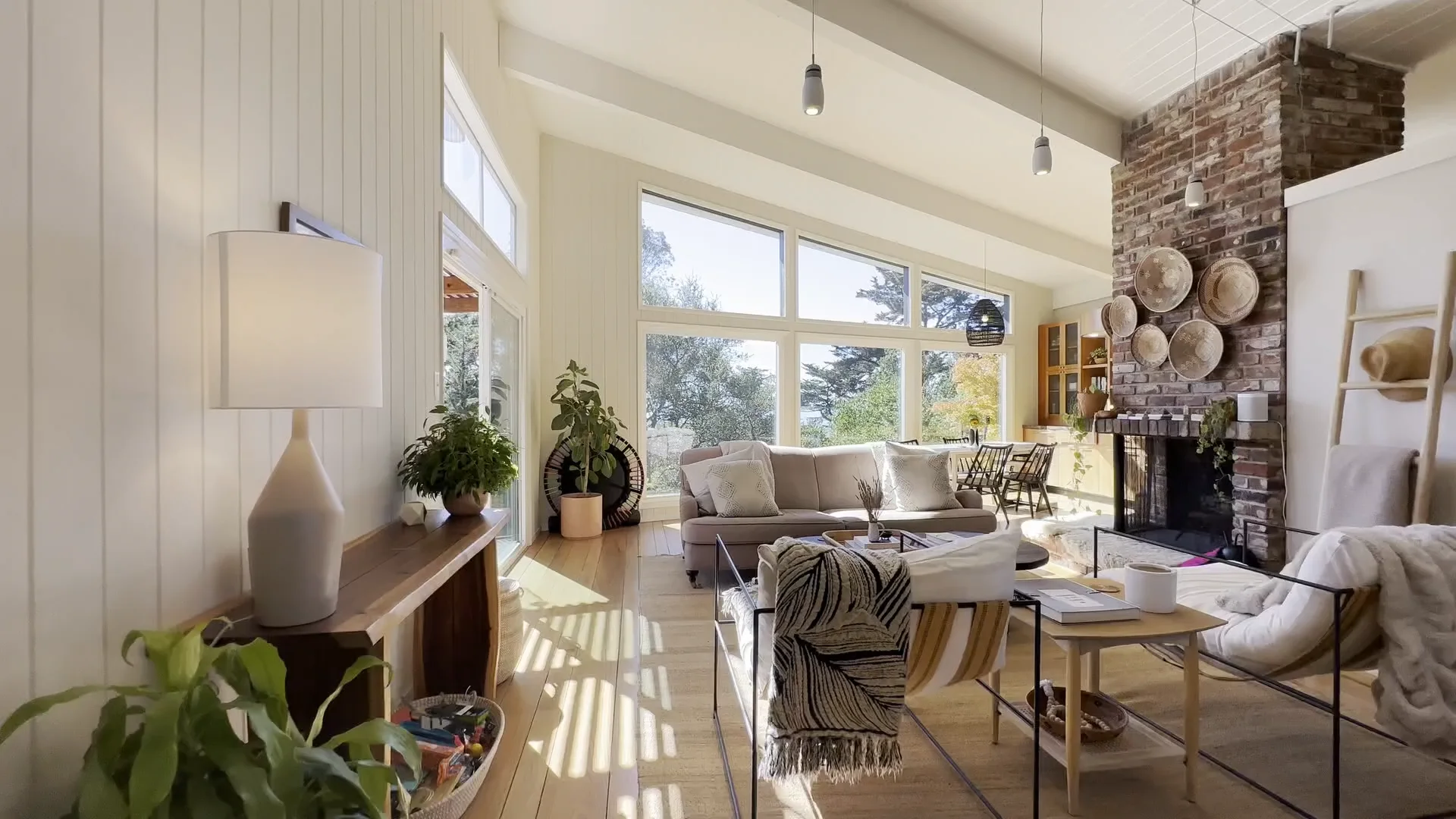 Video1_2335 Pelham Pl, Oakland, CA 94611 on Vimeo