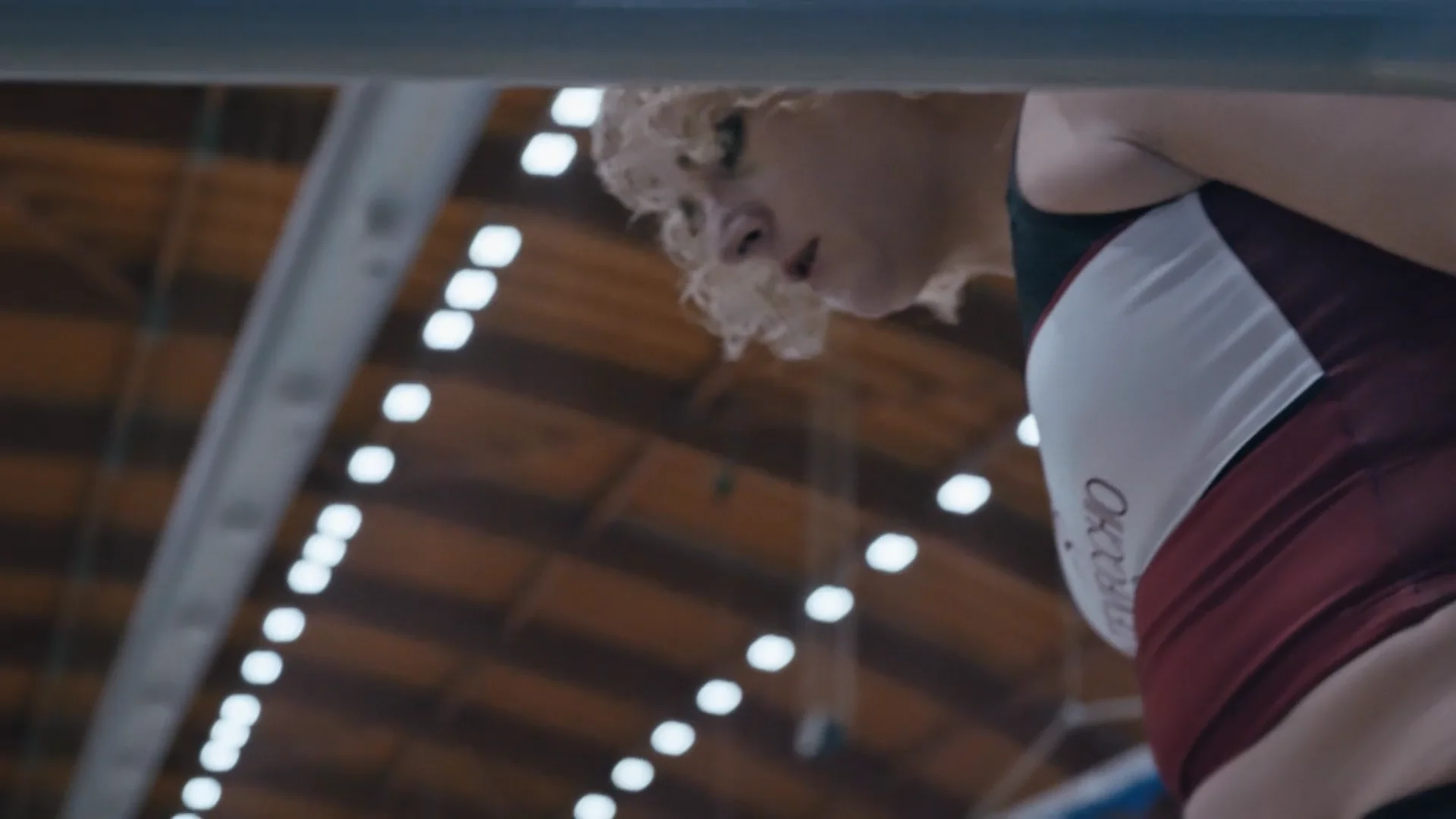 Watch 5 nanomoli - il sogno olimpico di una donna trans Online | Vimeo ...