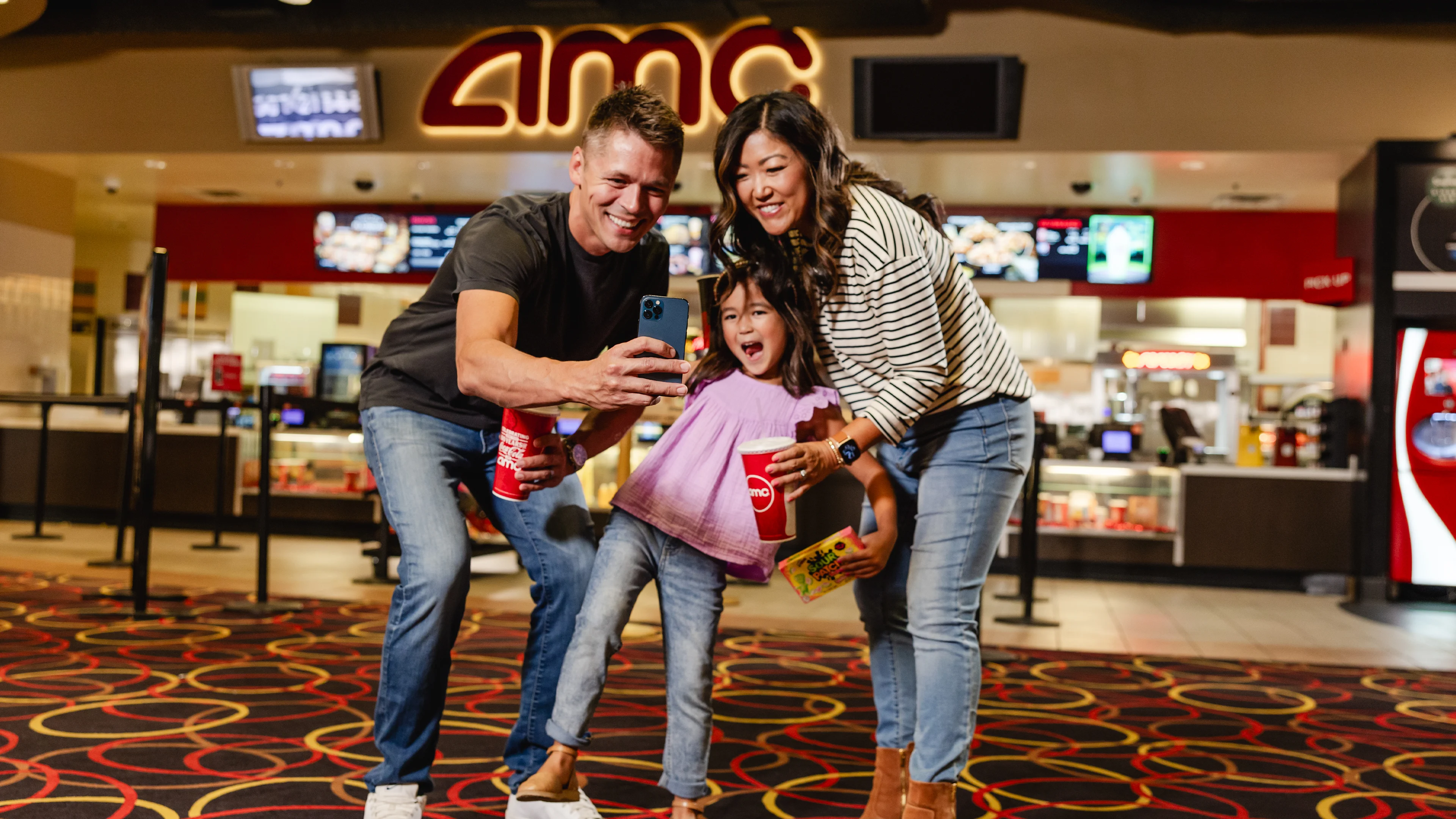 30s Family - Eden Prairie Center Mall JLL - August 2023 on Vimeo