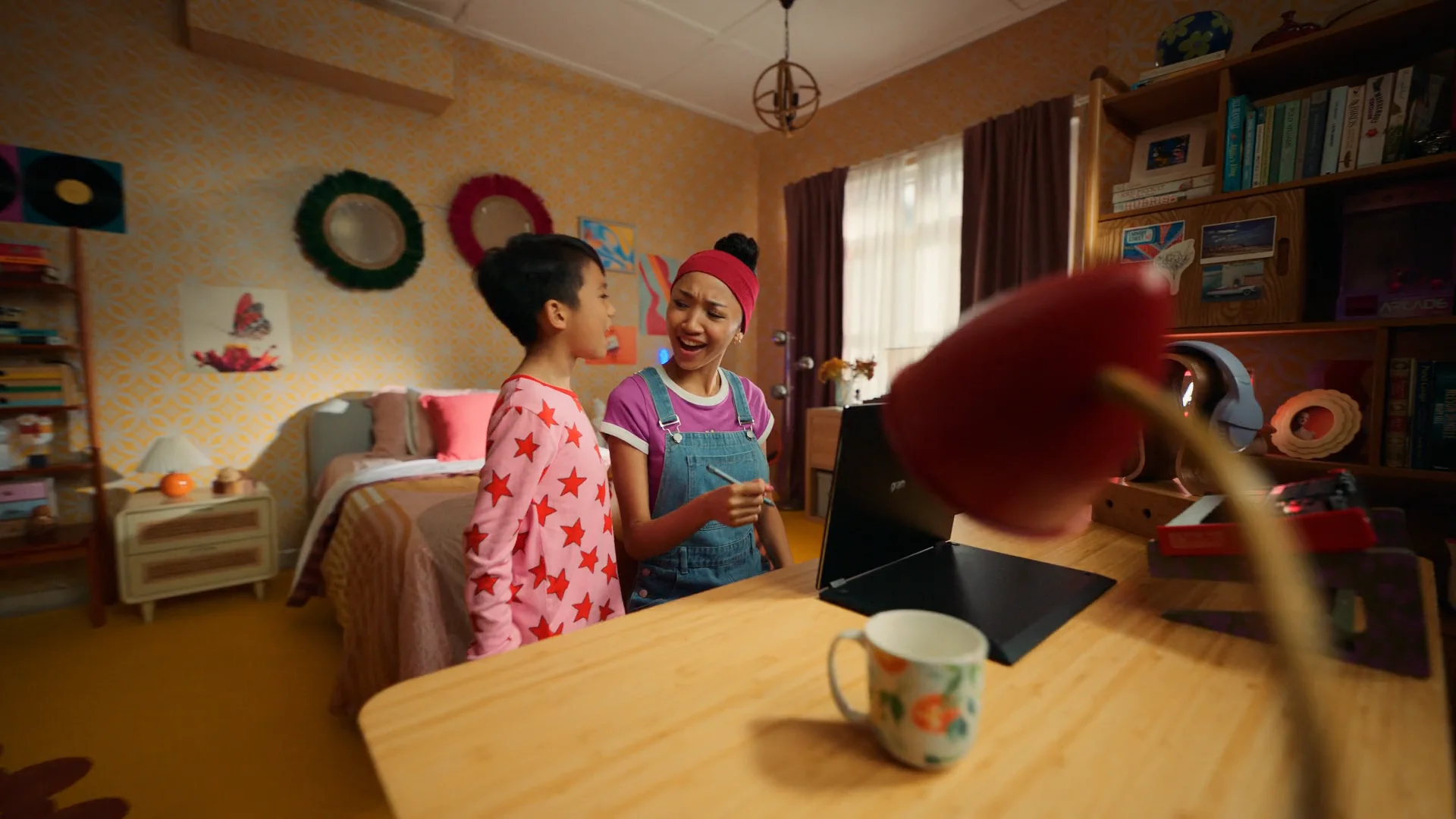 JUST FANS / LG on Vimeo