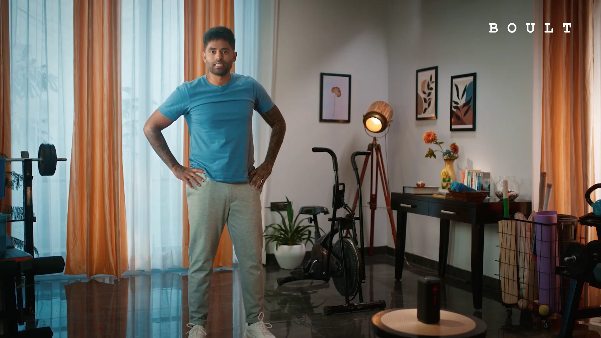 Boult Feat. SKY / Micro Commercial on Vimeo