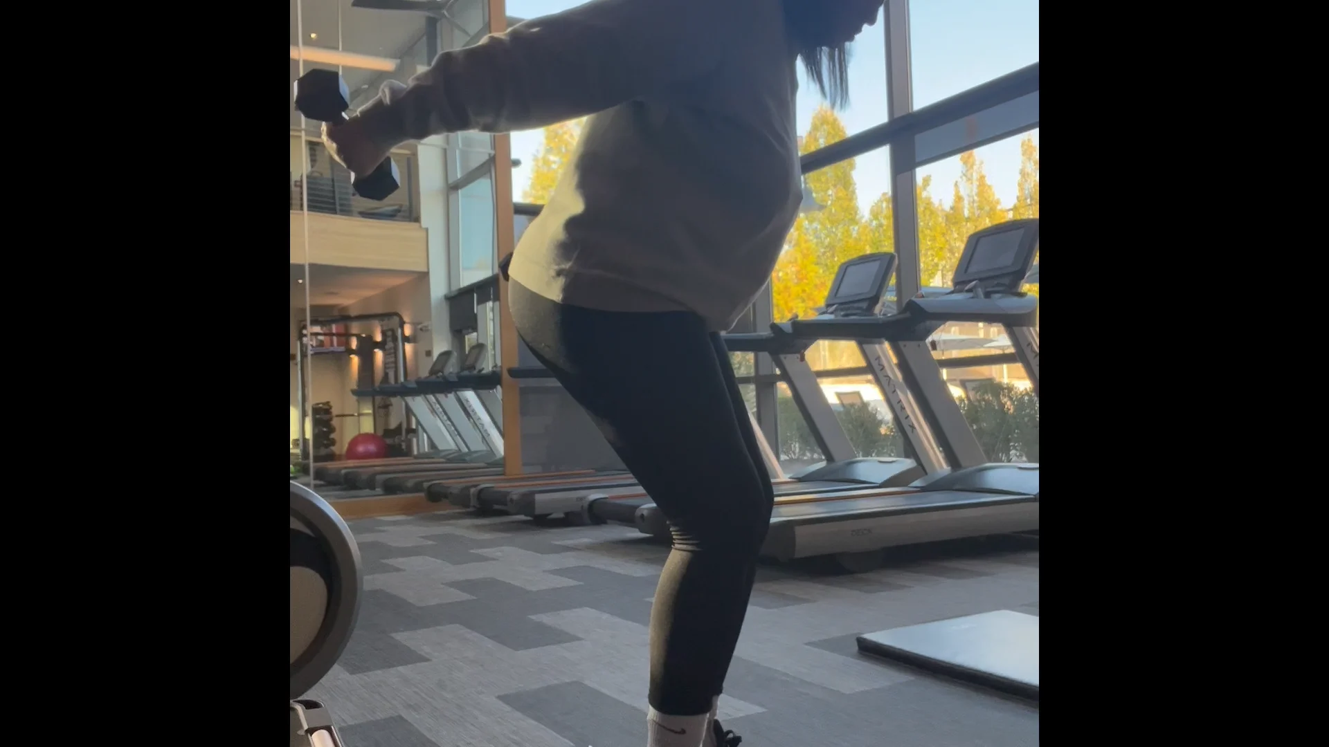 Triceps exercise on Vimeo