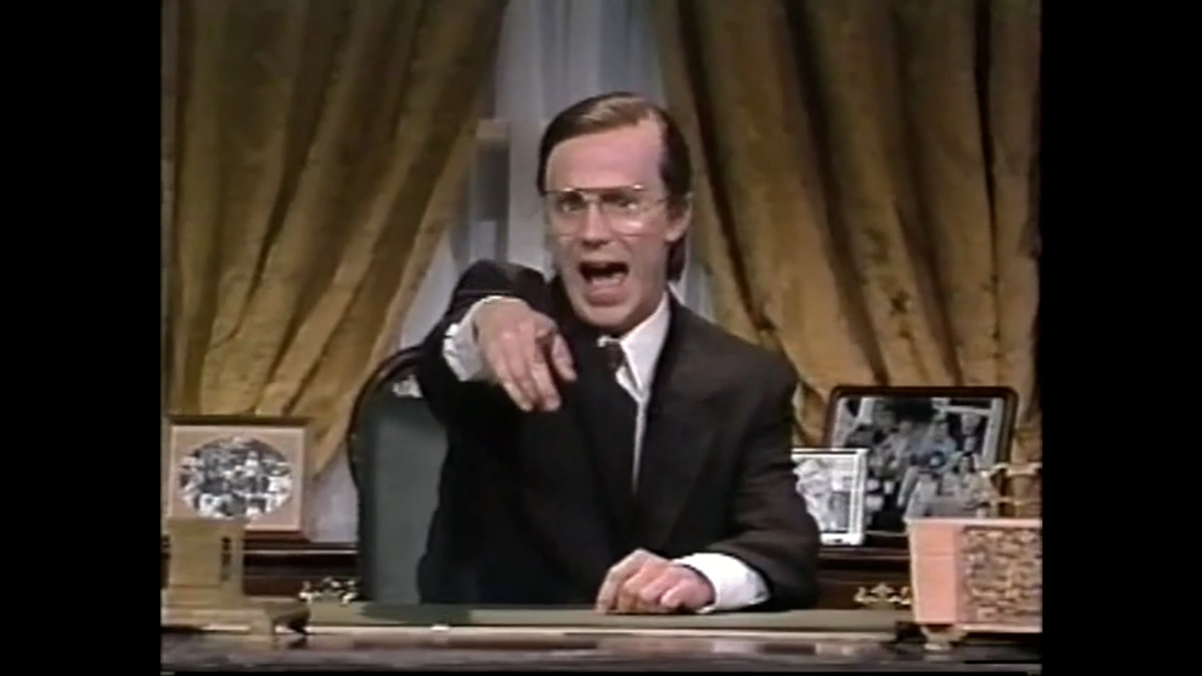 Saturday Night Live - Intro (1988-1990; Seasons 14 & 15)