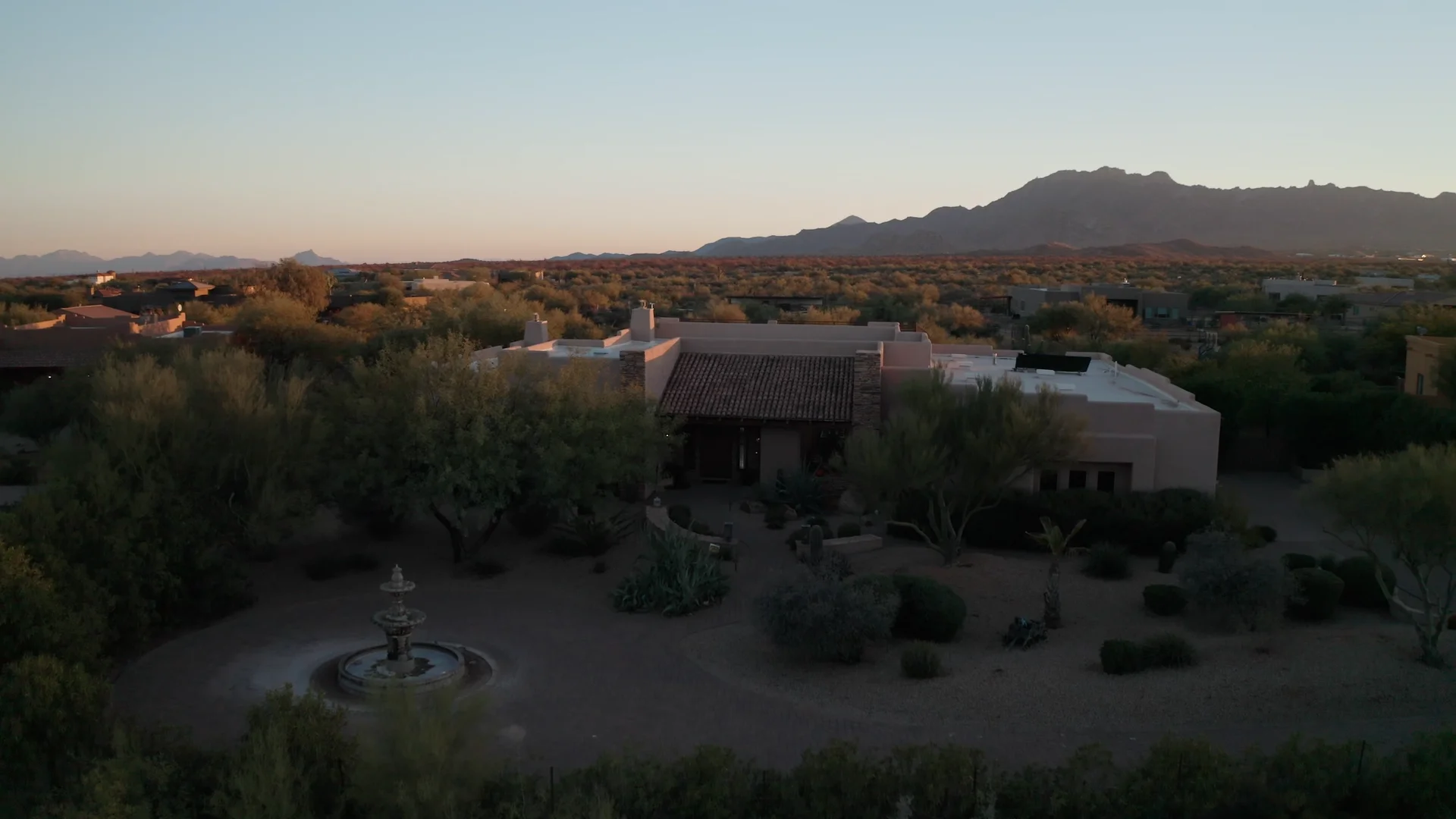 13839 Qual Track Unbranded on Vimeo