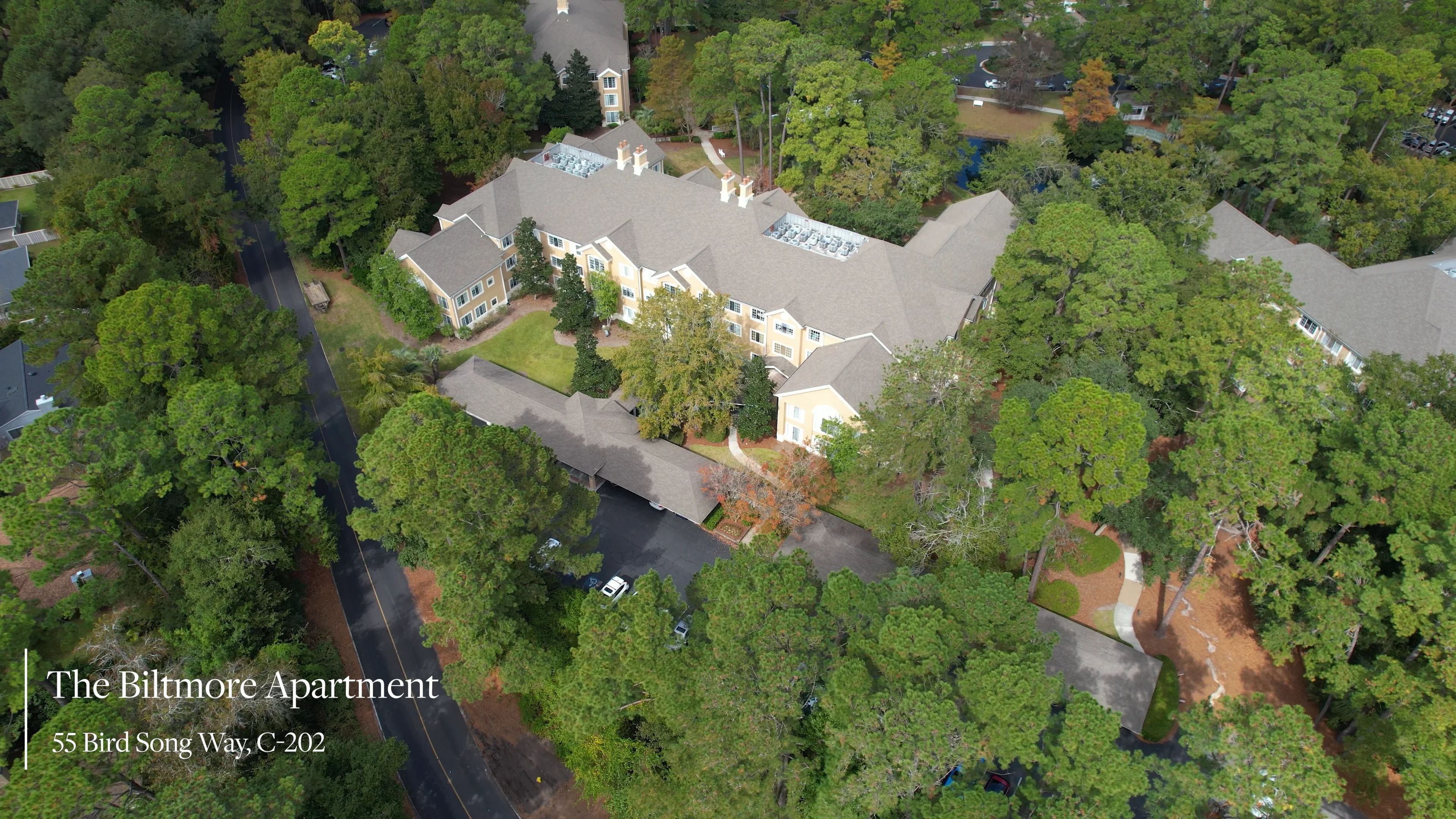 The Biltmore Apartment (55 Bird Song Way C202) on Vimeo