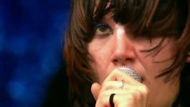 yyy-zero-glasto09 on Vimeo