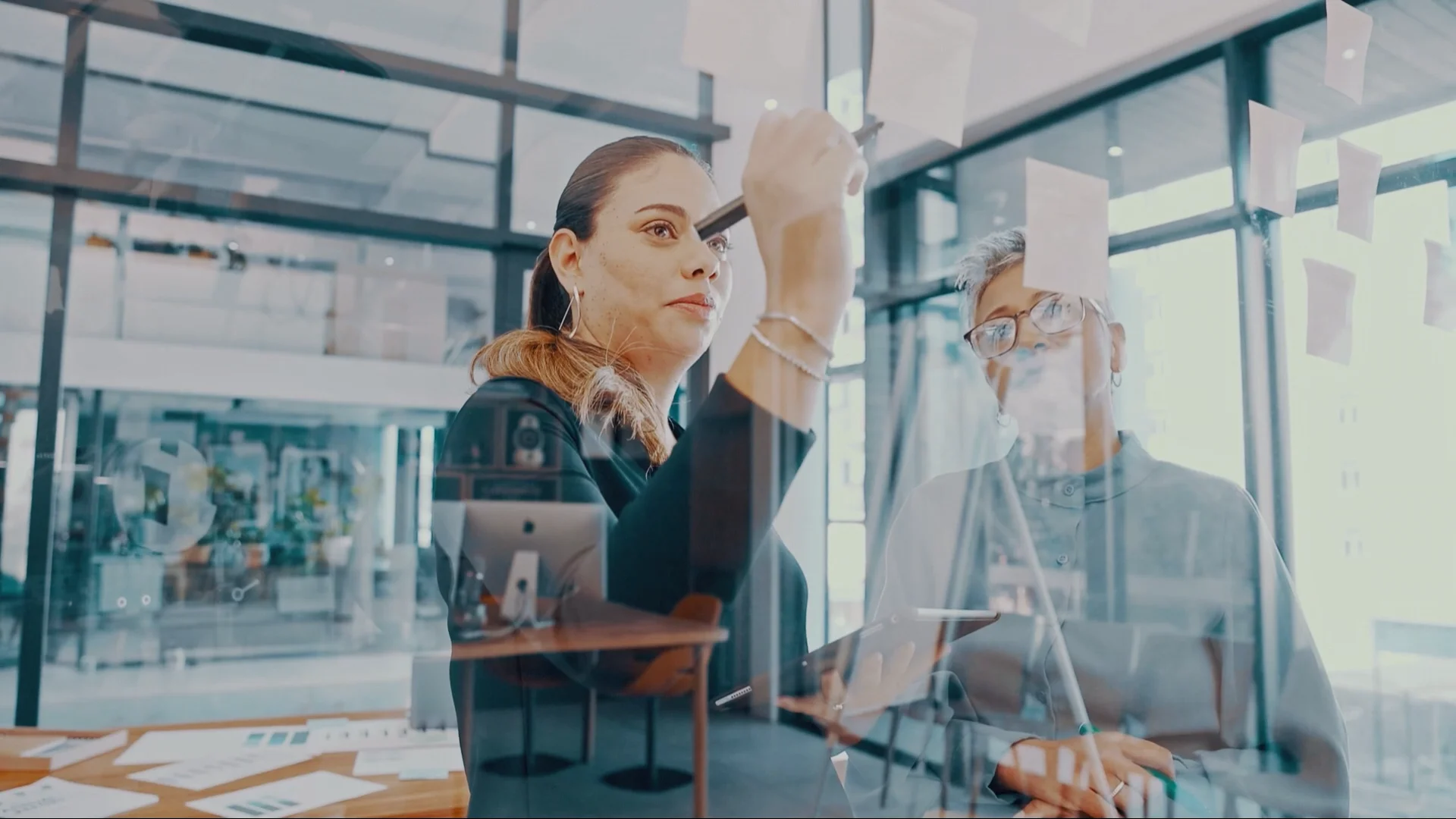 Office stok on Vimeo