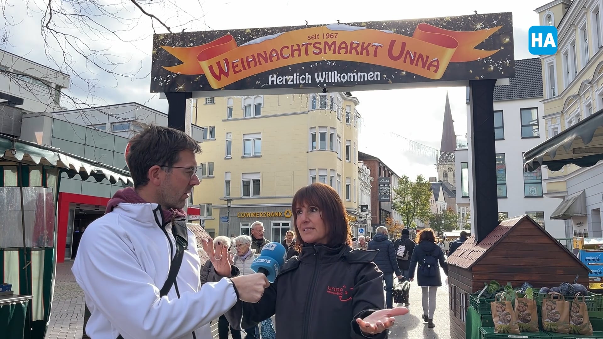 Weihnachtsmarkt Unna ist eröffnet: Video-Rundgang durch die beleuchtete ...