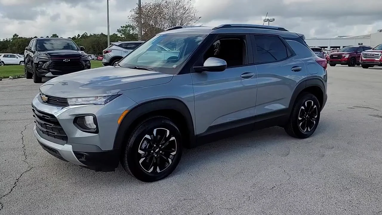 NEW 2023 CHEVROLET TRAILBLAZER FWD 4dr LT at Alan Jay Chevy Buick GMC ...