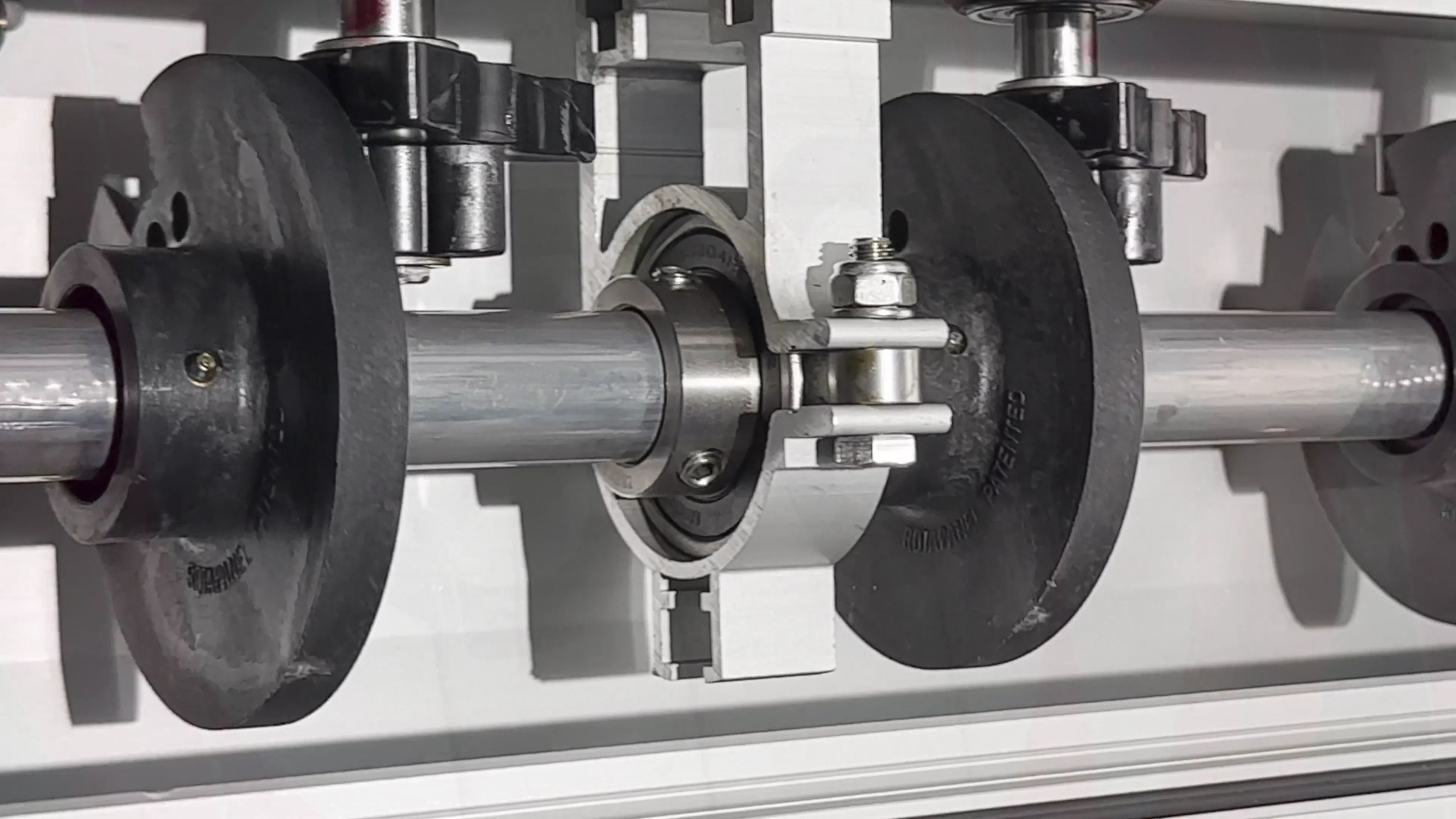 Rotapanel mechanism