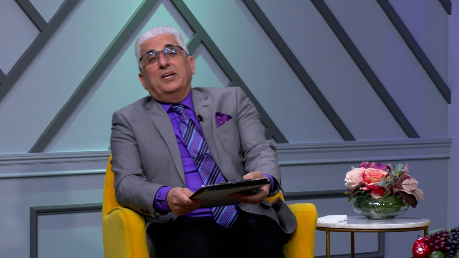 Iran Alive - Dr. Hormoz Shariat interviews William and Tania Koenig and ...