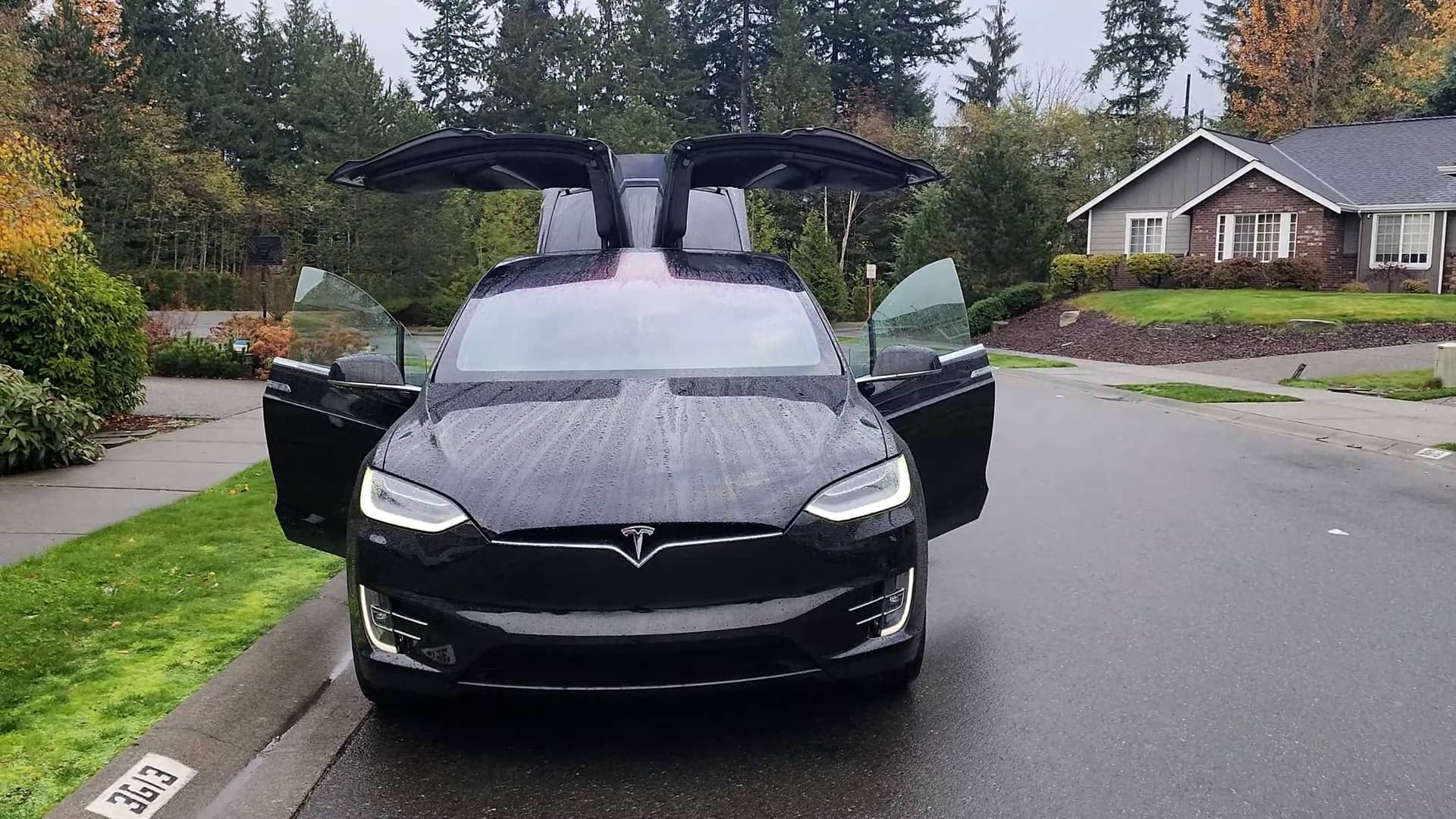 2020 Tesla Model X Long range for sale right now on Vimeo