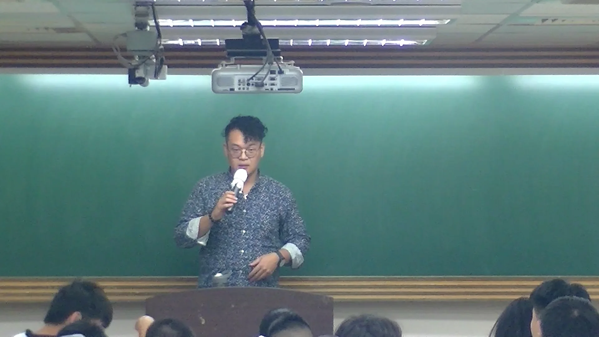 1121114高三國文(上) on Vimeo