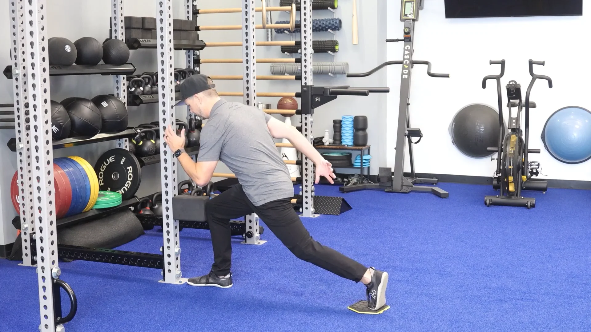 Reverse Lunge Slider with Block