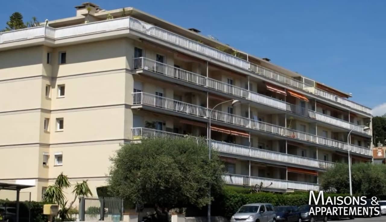 NICE - APPARTEMENT À VENDRE - 371 000 € - 80 m² - 4 pièces on Vimeo