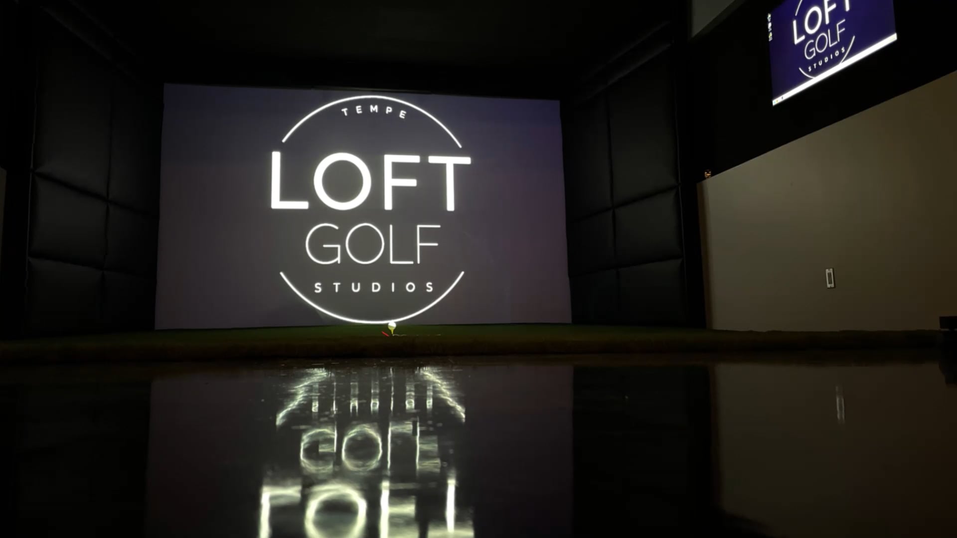 Loft Golf Studios - Private Indoor Golf Simulator