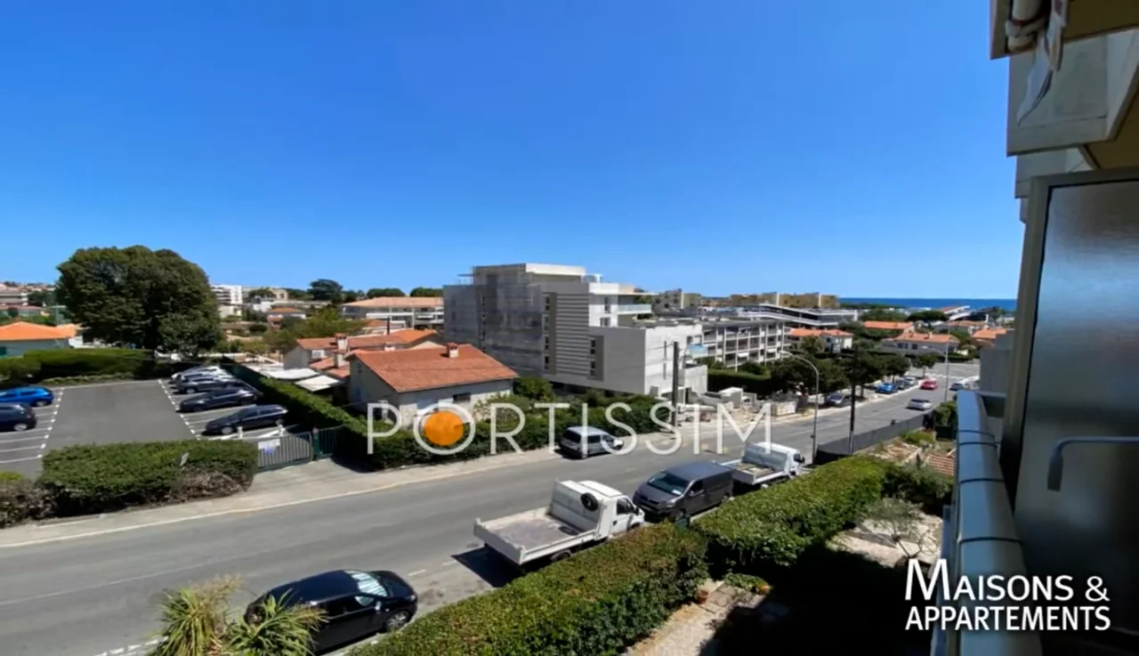 CAGNES-SUR-MER - APPARTEMENT À VENDRE - 315 000 € - 59 m² - 2 pièces on ...