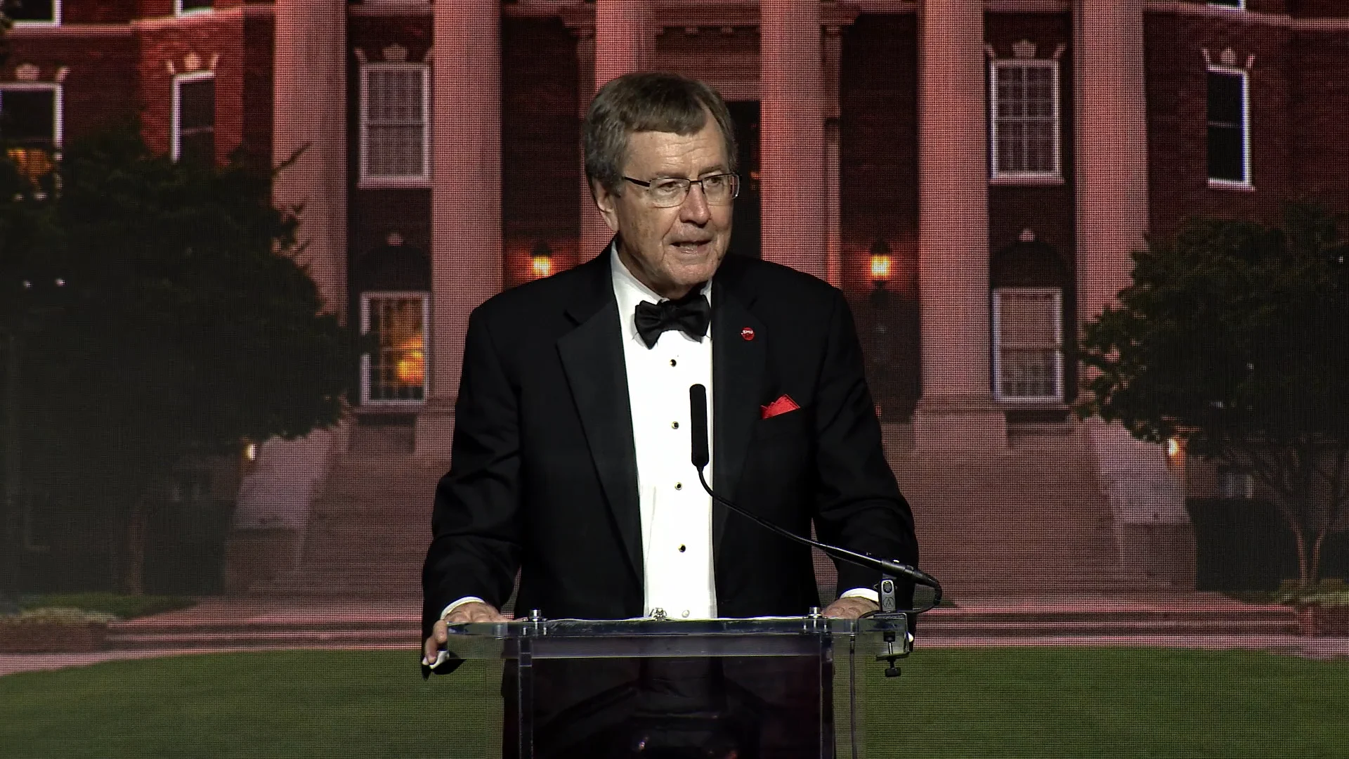 Ray Washburne ntro-Tribute-Remarks v3 1920x1080 on Vimeo