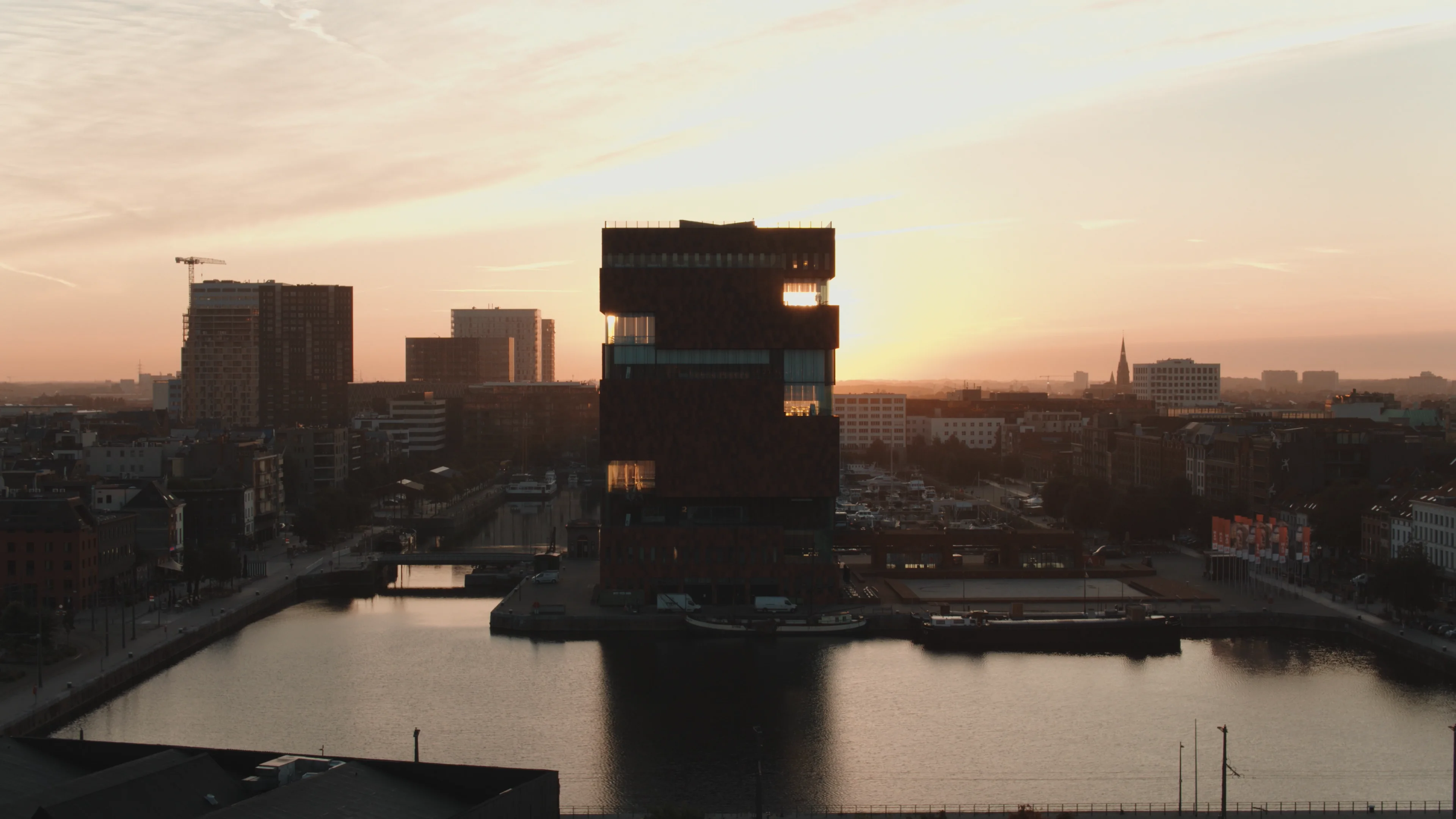 Reds IMMO v4 [4K] on Vimeo