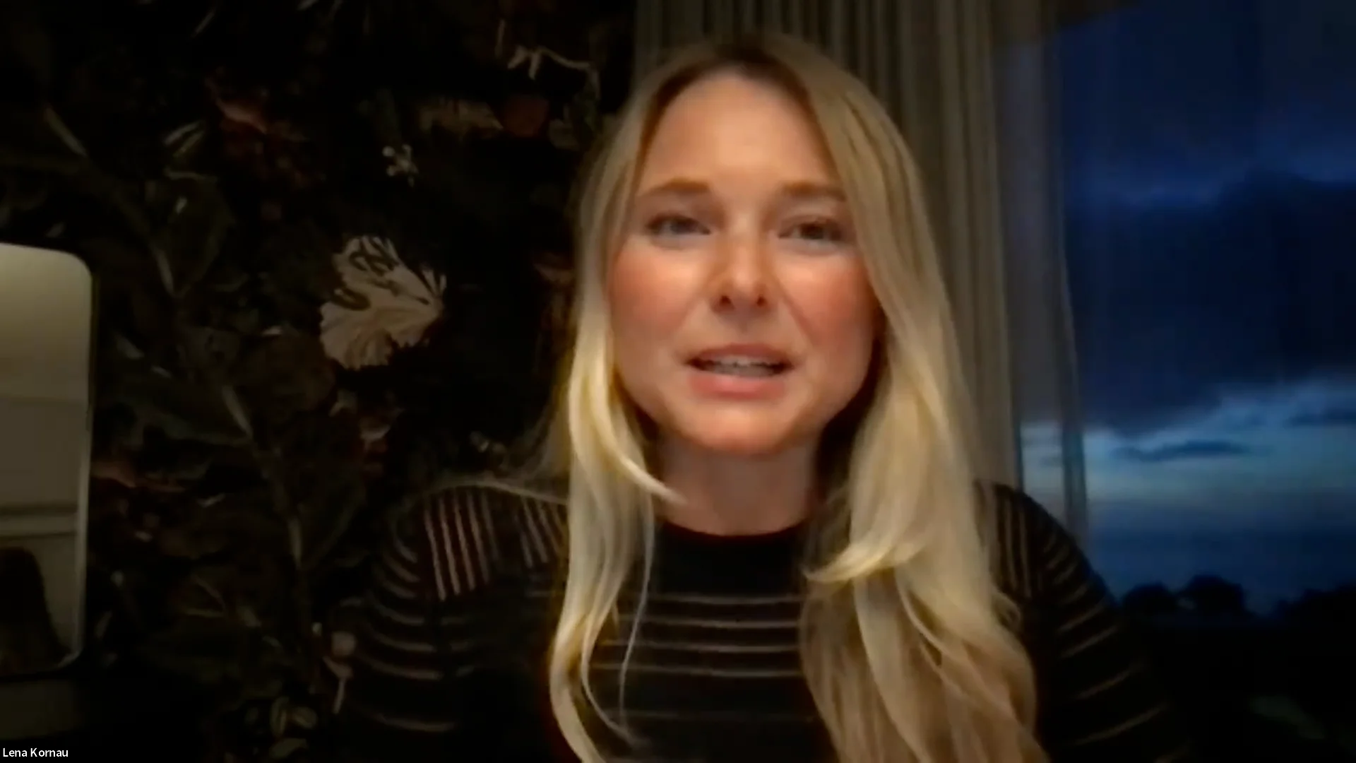 2023-11-amazon-seller-lena on Vimeo