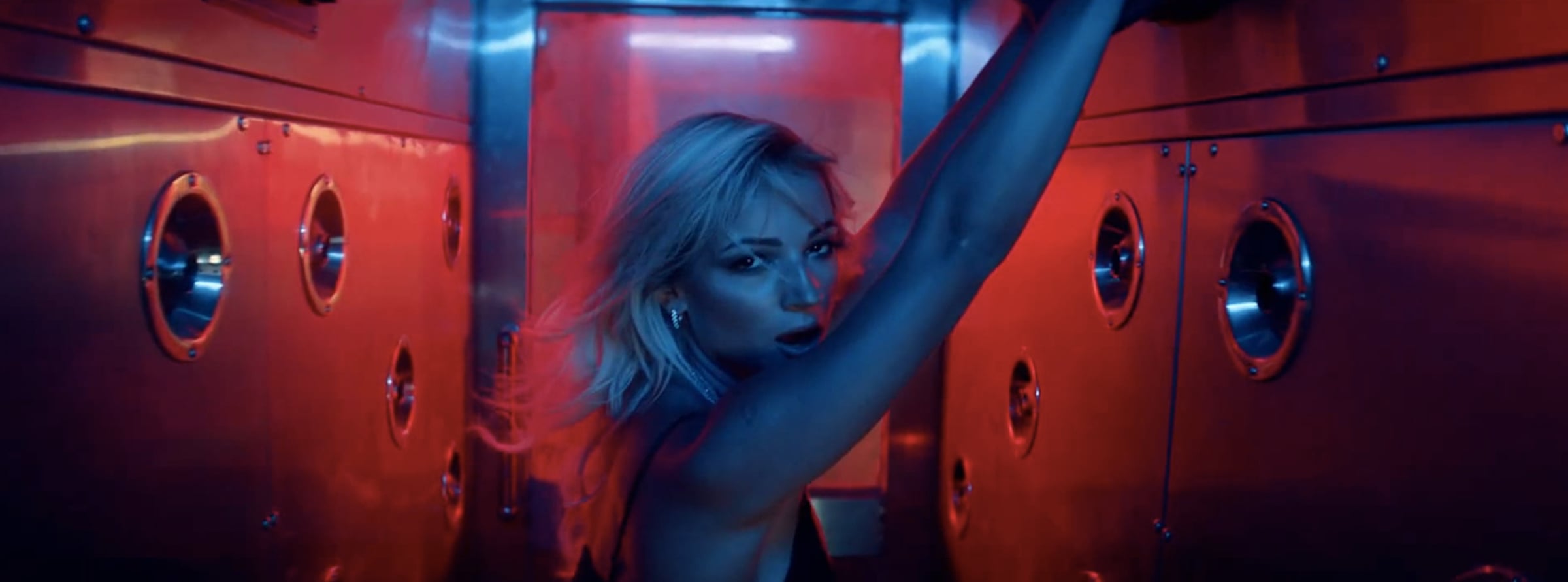 Fler - Light Up The Night | Maciej Sobieraj