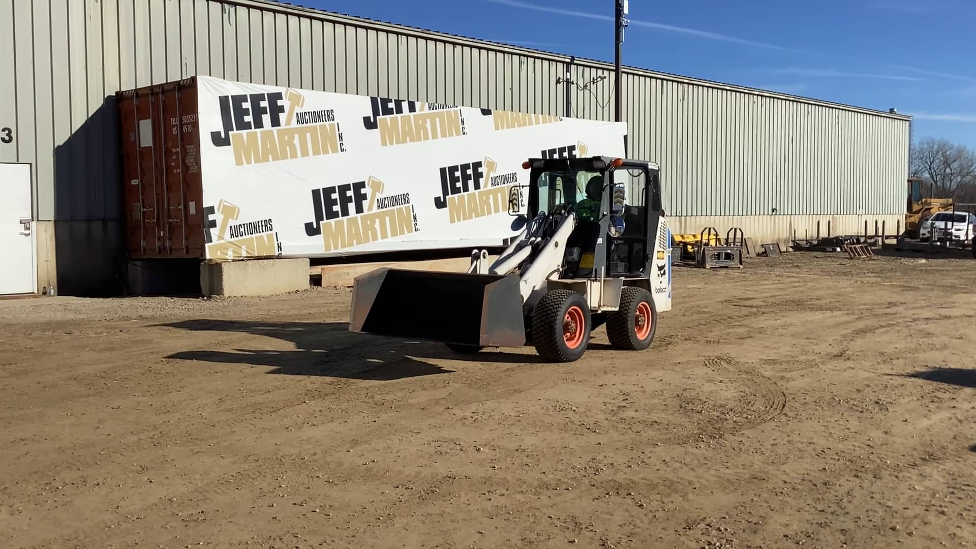 1991 BOBCAT 1600 WHEEL LOADER SN 503112260 on Vimeo