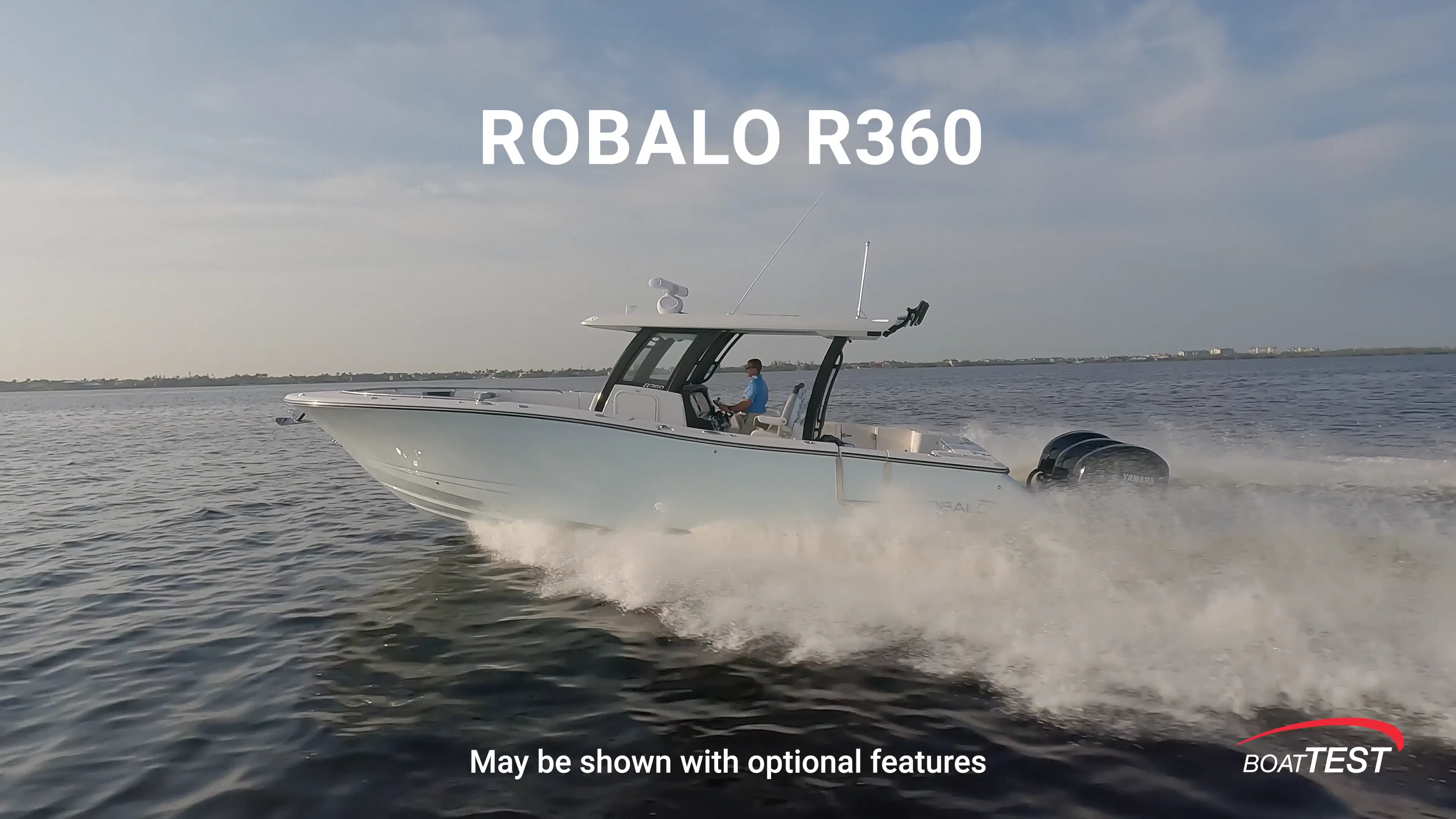 Robalo R360 (2024) Features & Performance Video