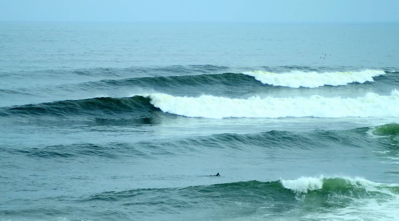 Surf en Punta Rocas - Barca crÔnica/Peru 2011 on Vimeo