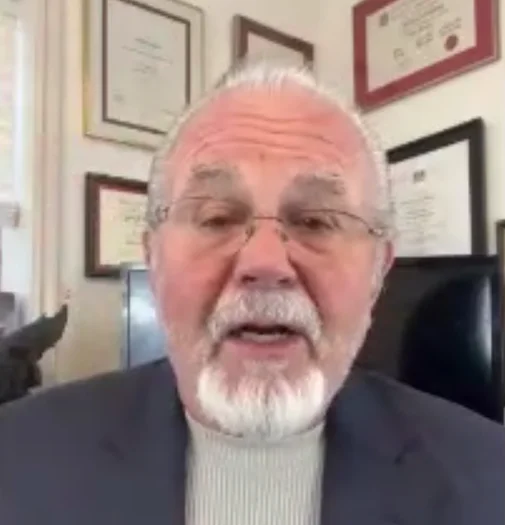 Dr Templeman Highlights The First 8 Months of XanthoMyst on Vimeo