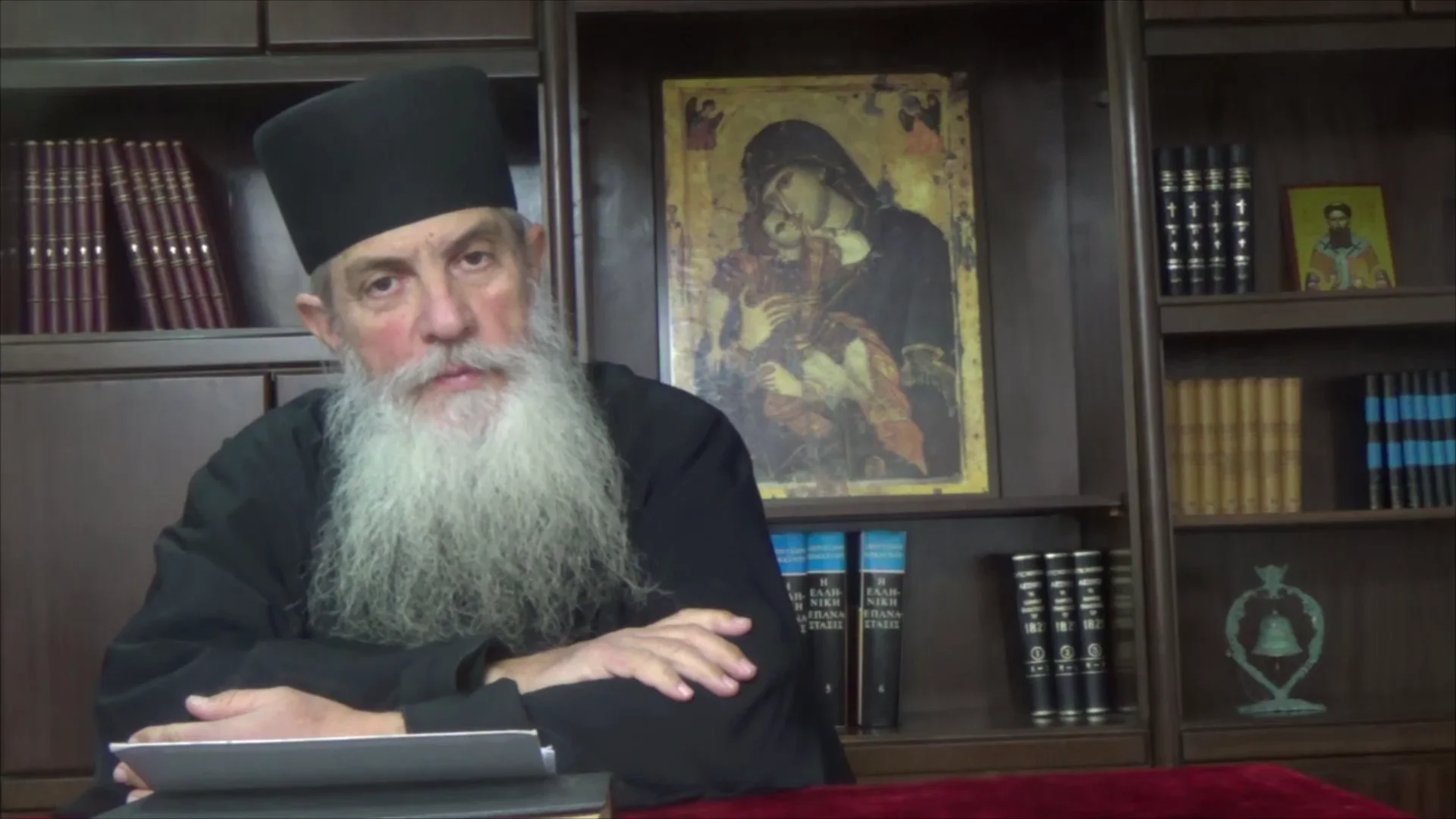 π.Αρσένιος Βλιαγκόφτης- Άγιος Πορφύριος ο Καυσοκαλυβίτης on Vimeo