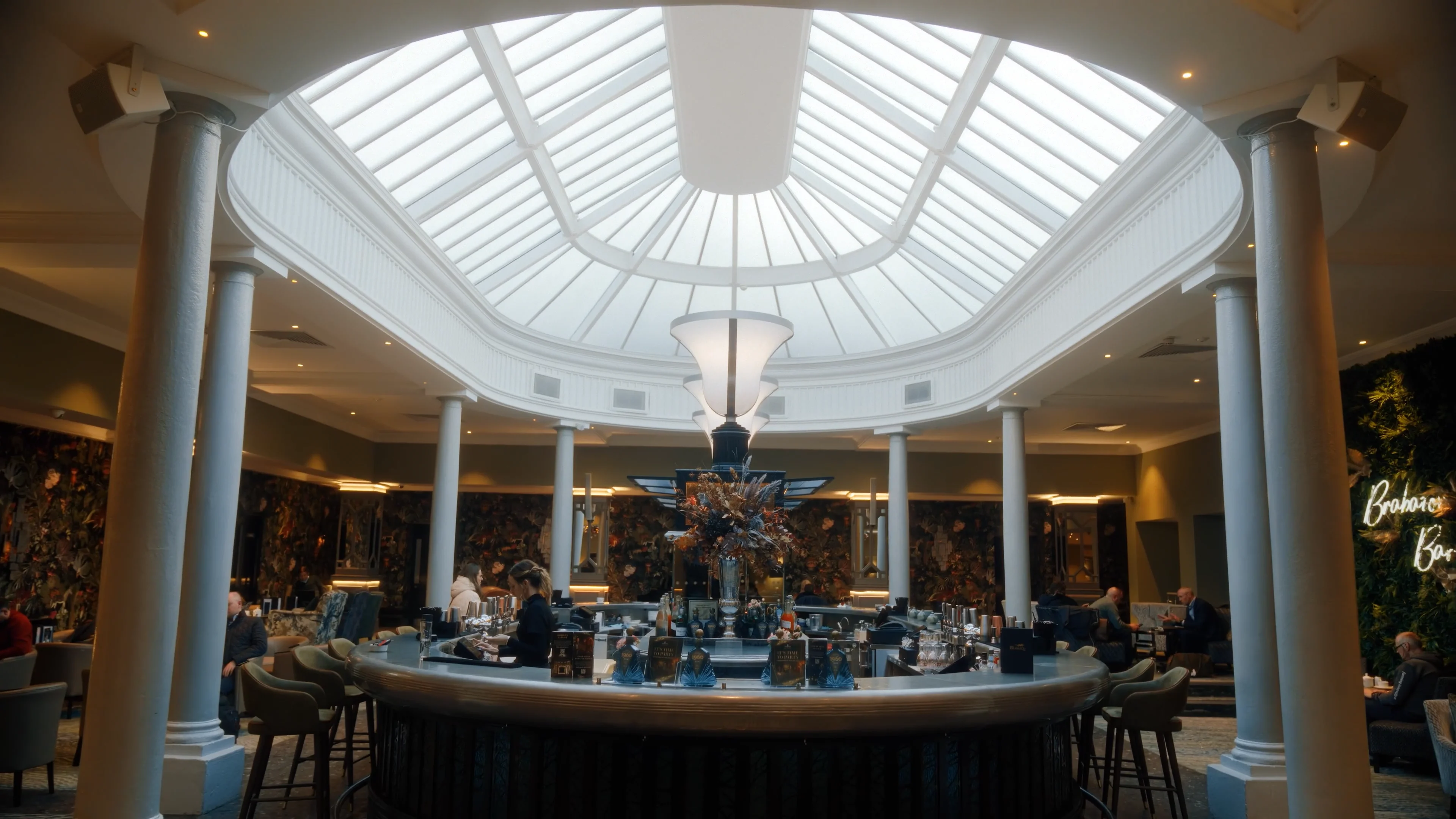 Apollo Music - The Belfry Brabazon Bar