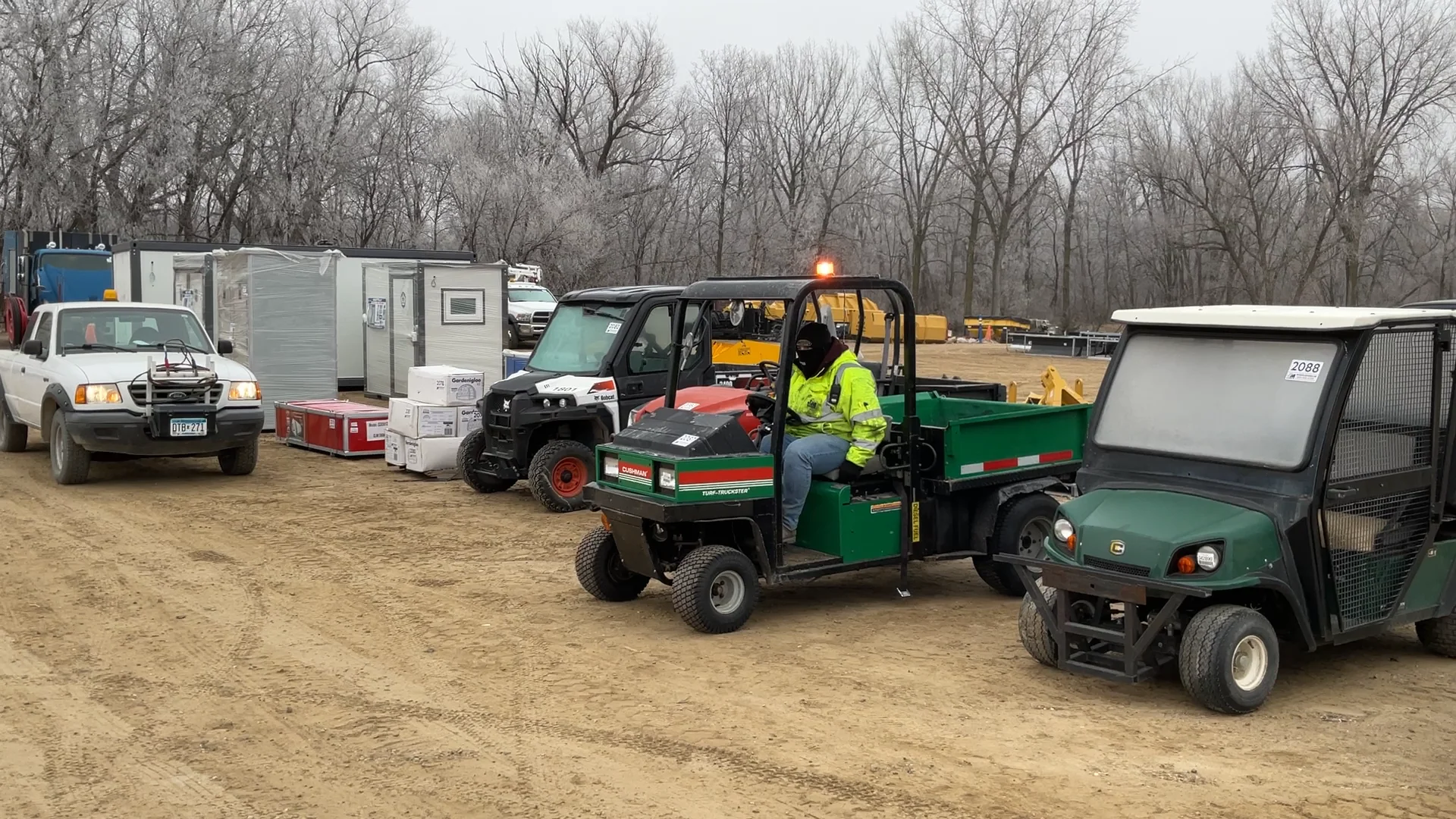 TURF TRUCKSTER 95002310 on Vimeo