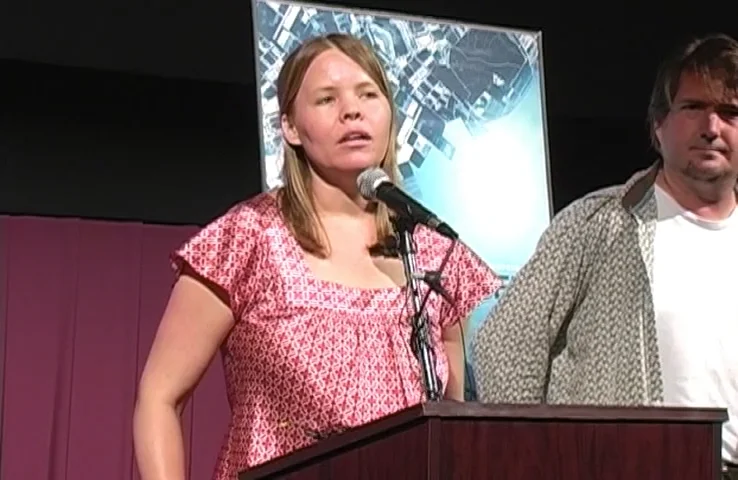 Laura Dunn/Robert Redford Press Conference Excerpt on Vimeo