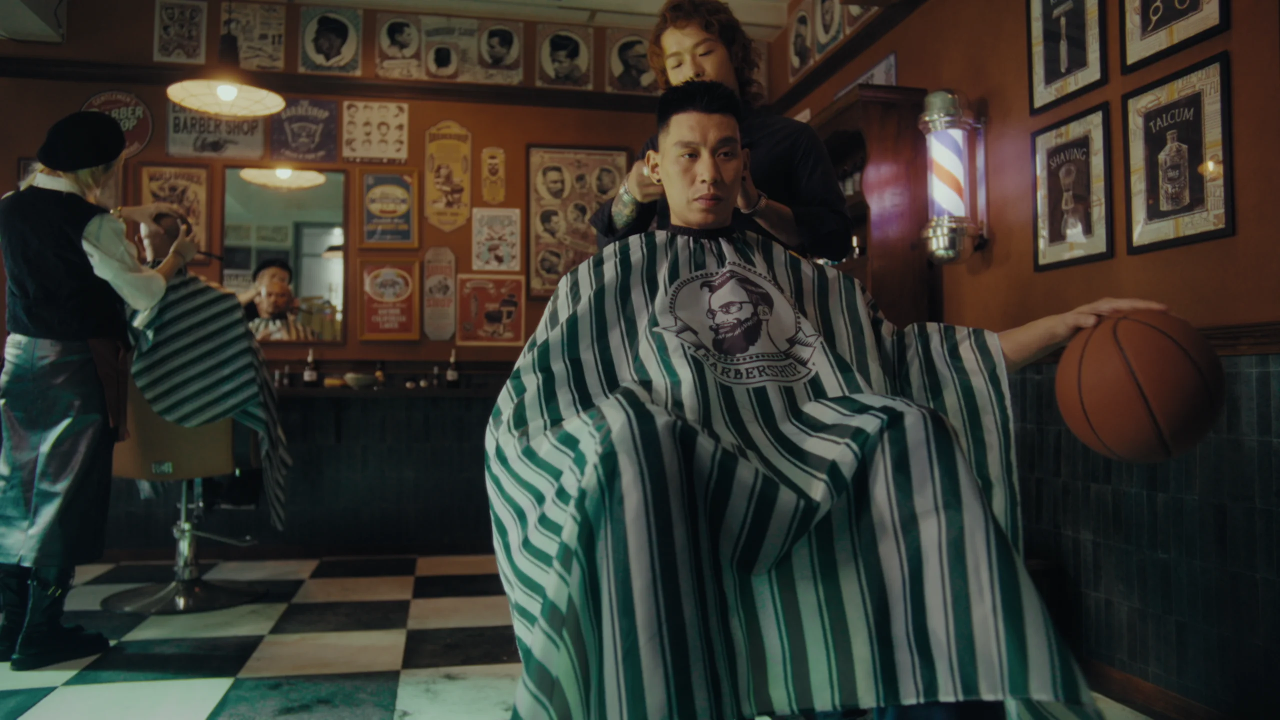 Uber Eats｜（應該）都點得到 ｜林書豪Jeremy Lin on Vimeo