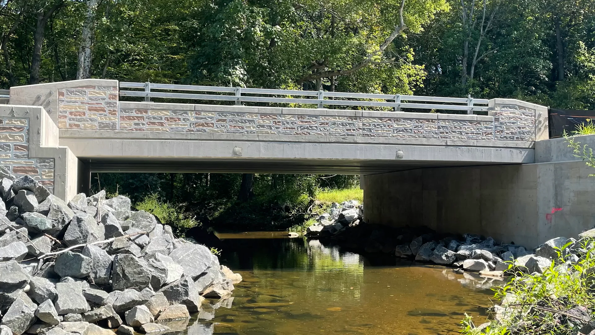Hunter Mill Road Over Colvin Run - ACEC MW Award 2023