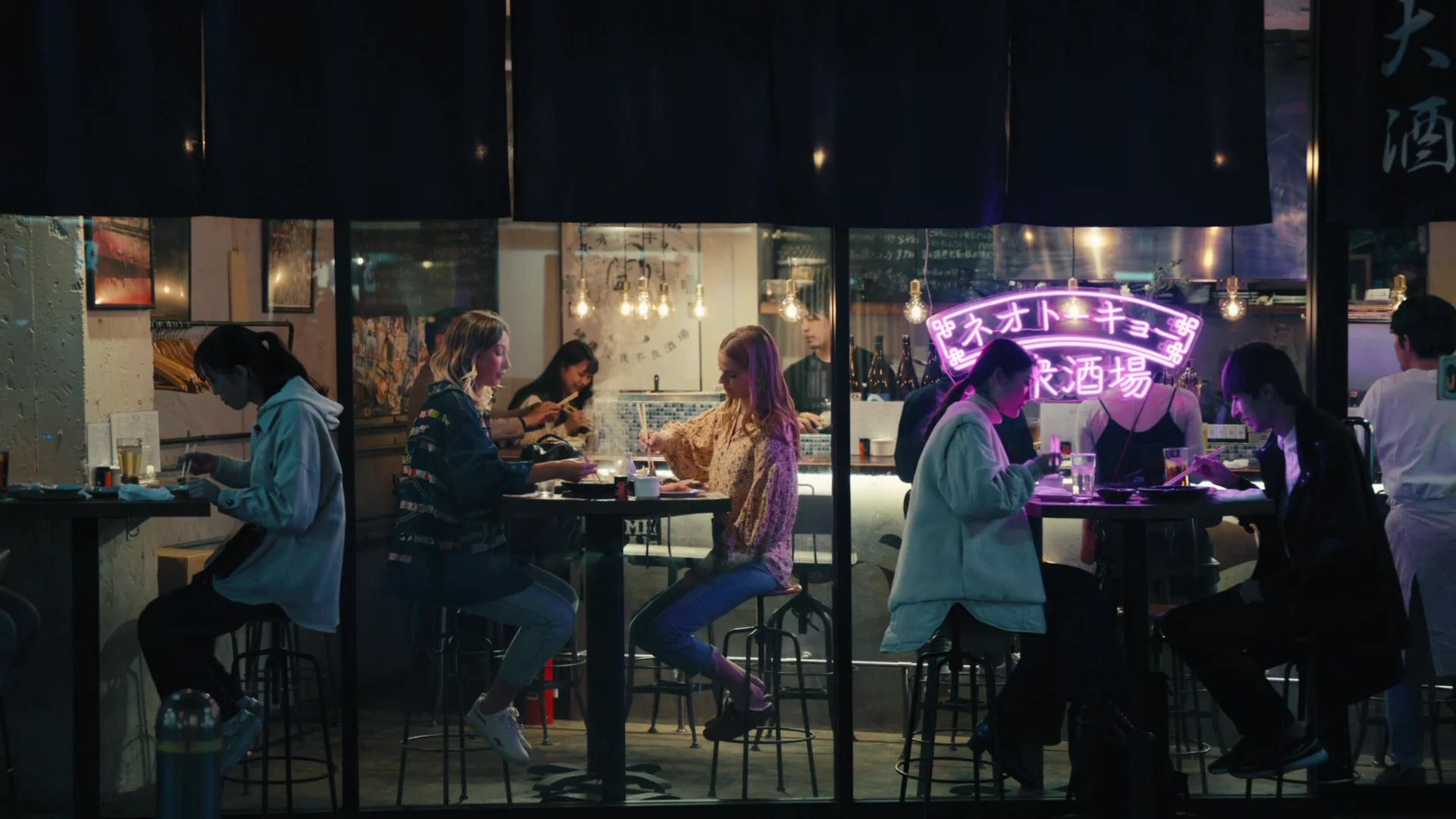 dir: SEAN FEE | expedia - favorite food + float on Vimeo