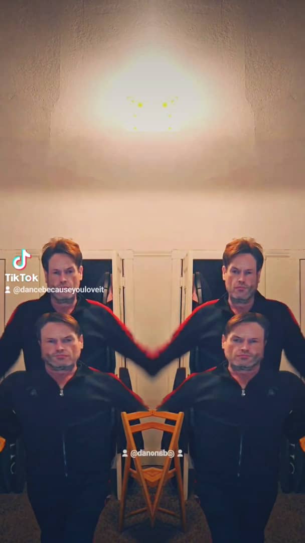 DJ Play A Christmas Song - Cher (Dance) on Vimeo