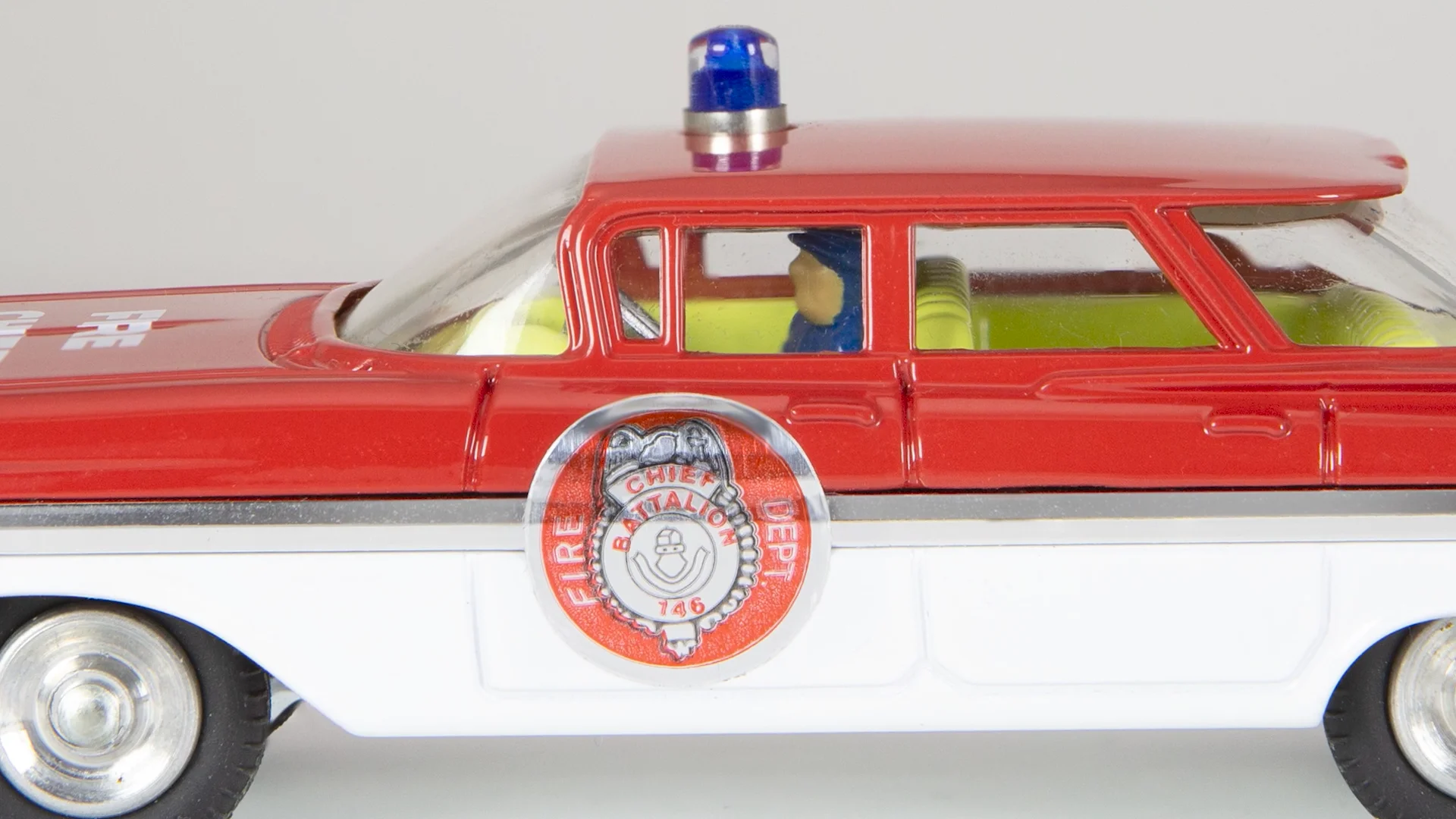 Corgi Model Club's Exclusive Re-issue of the Corgi Toys 482 Chevrolet ...