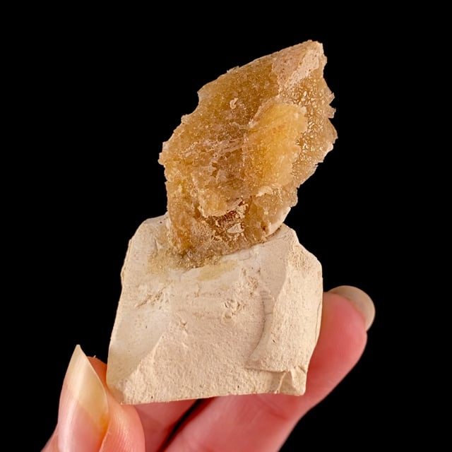 Aragonite pseudomorph after Glauberite | Camp Verde Salt Mine, Camp ...